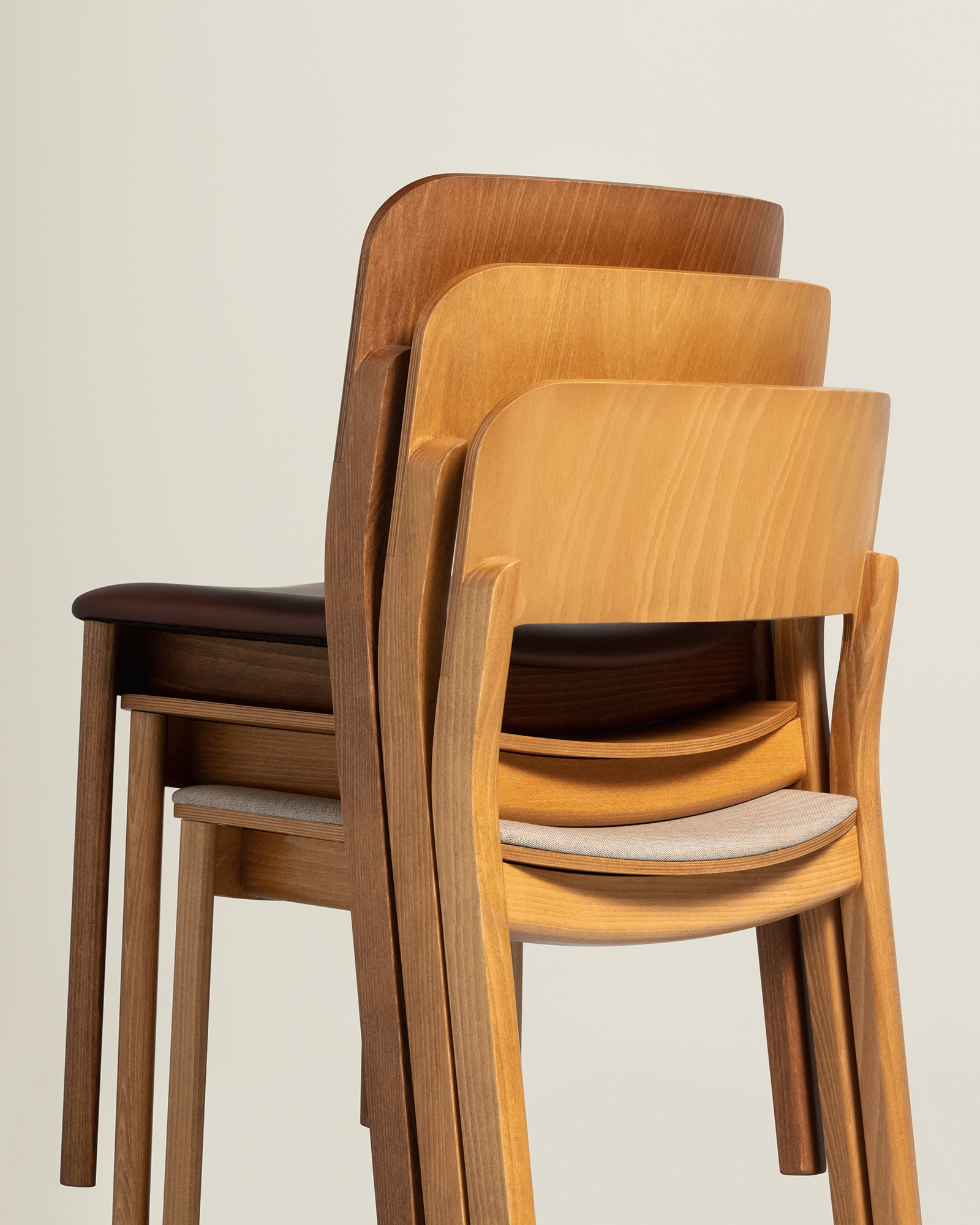 HART STACKABLE CHAIR 1.03.I - Chairs from Cantarutti | Architonic