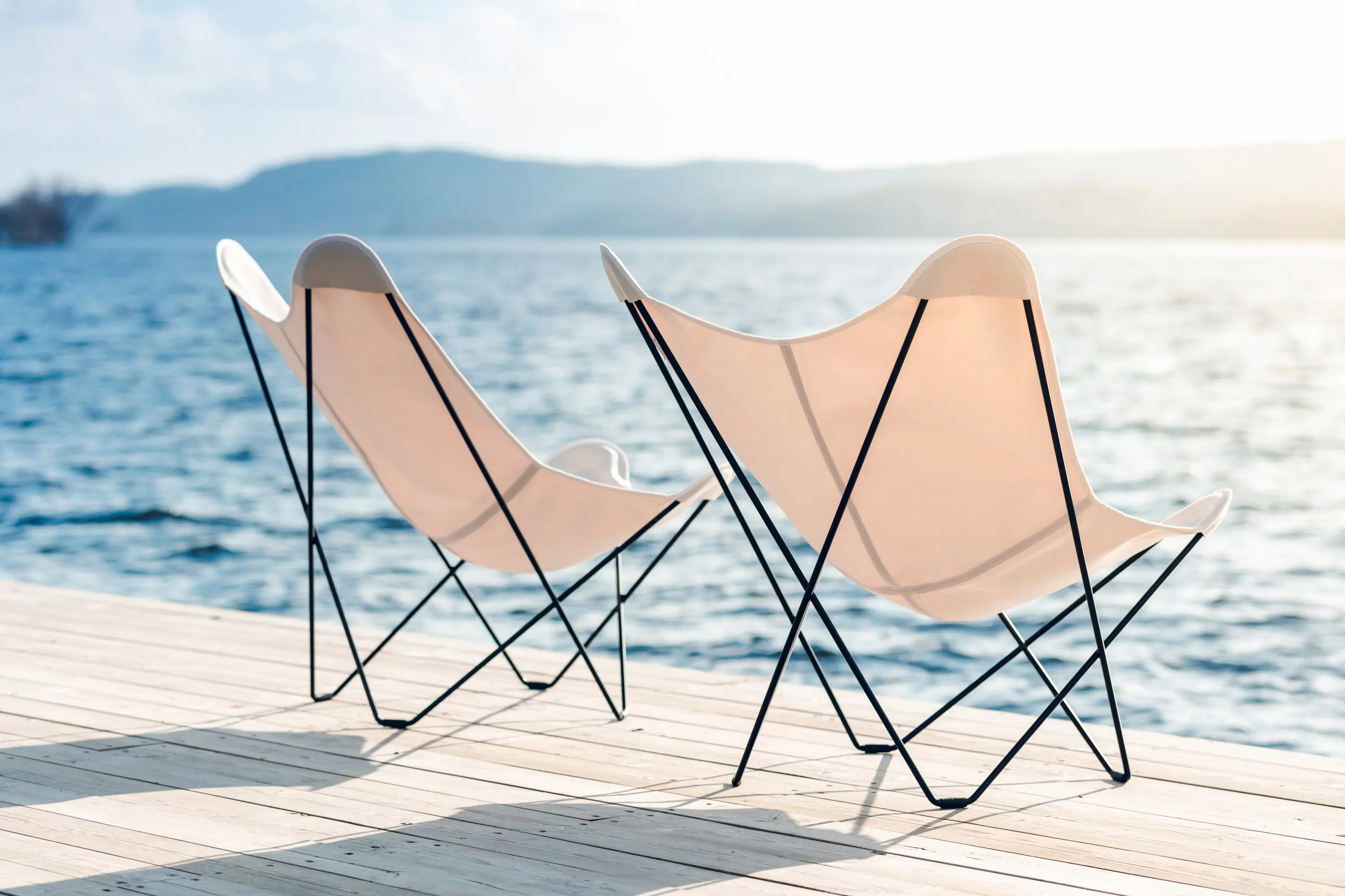 SUNSHINE MARIPOSA BUTTERFLY CHAIR OYSTER BLACK FRAME - Armchairs from ...