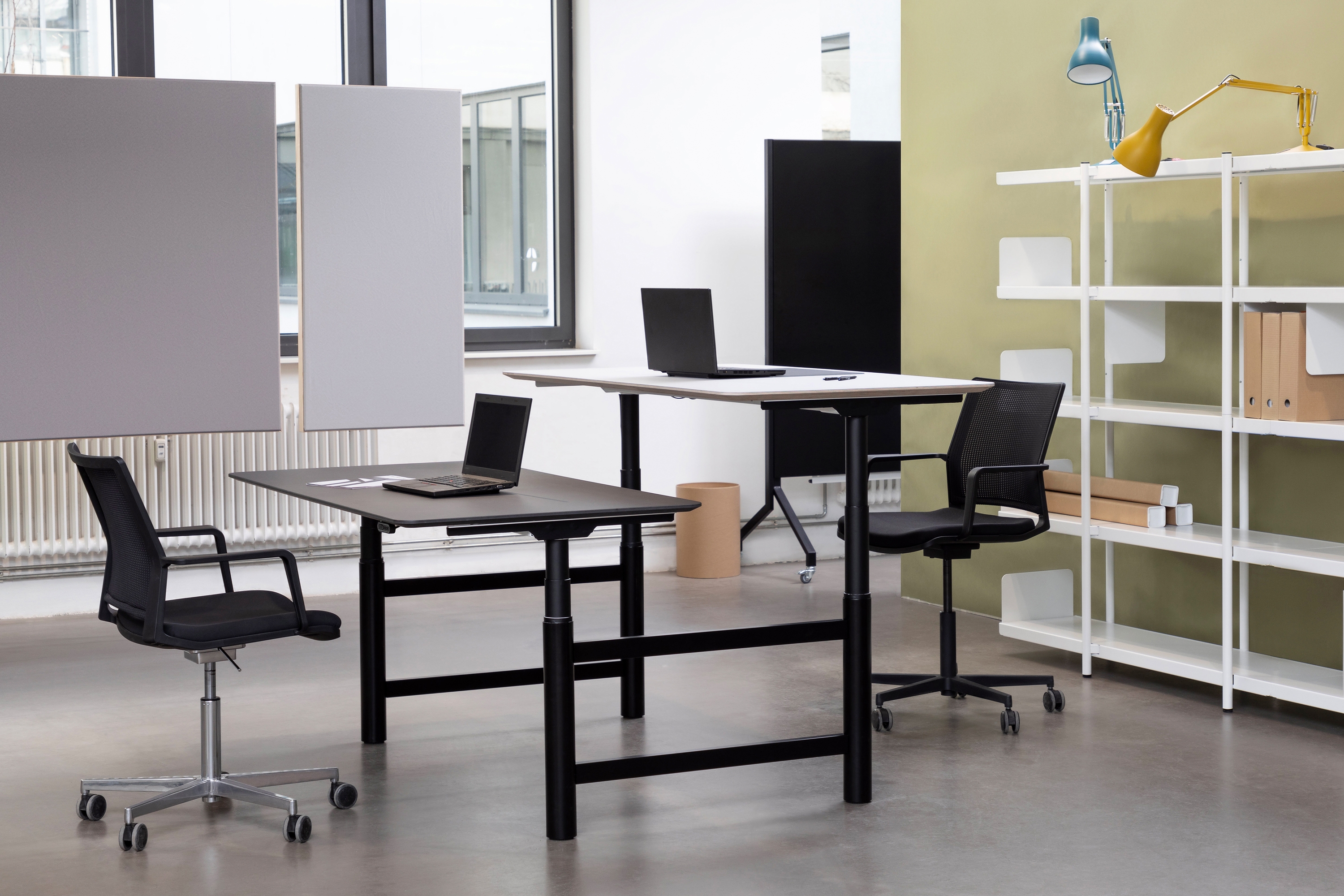 T TABLE MOBILE – Bureaux de modulor | Architonic