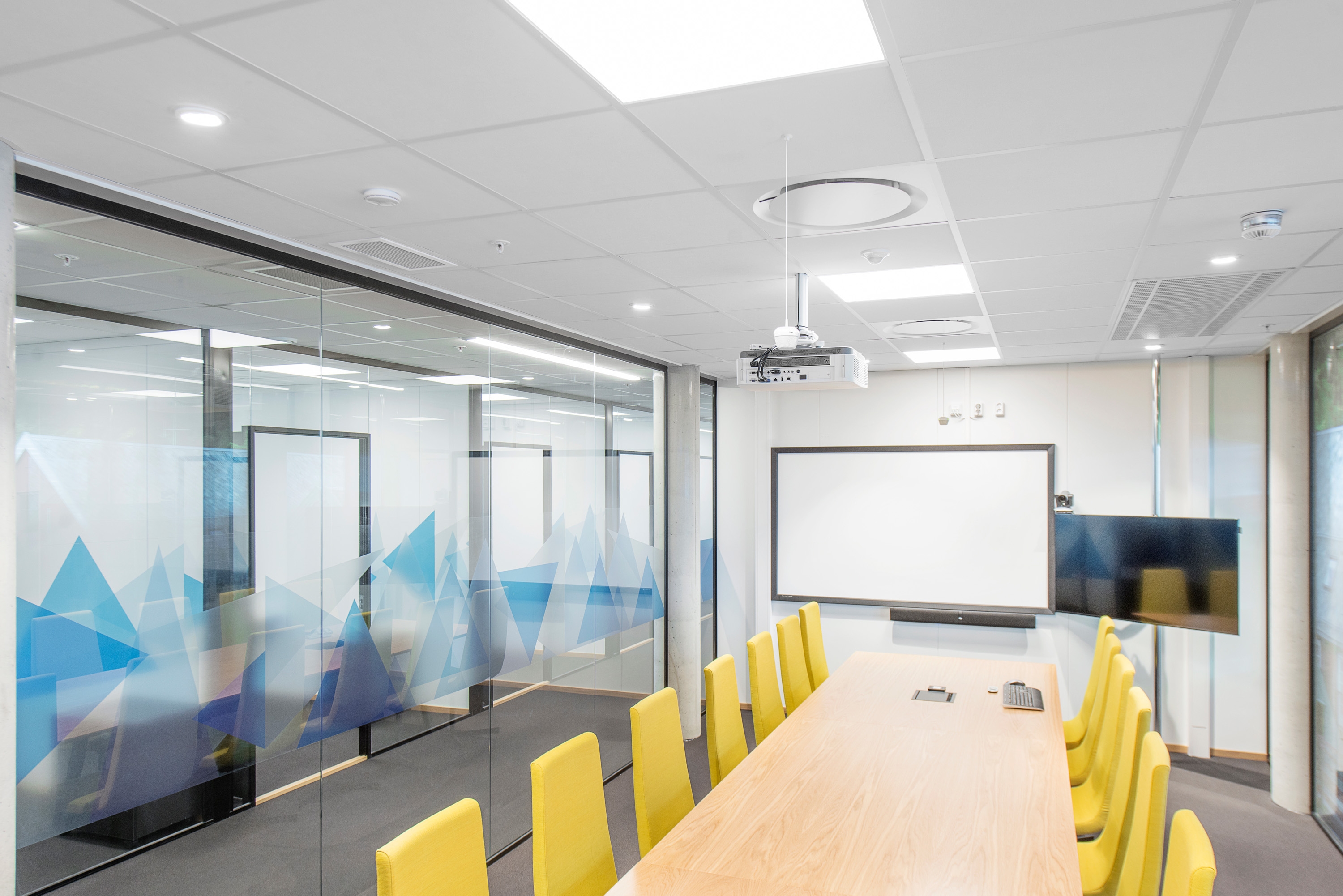 MODULAR CEILINGS | ROCKFON® MEDICARE® AIR - Mineral composite panels ...