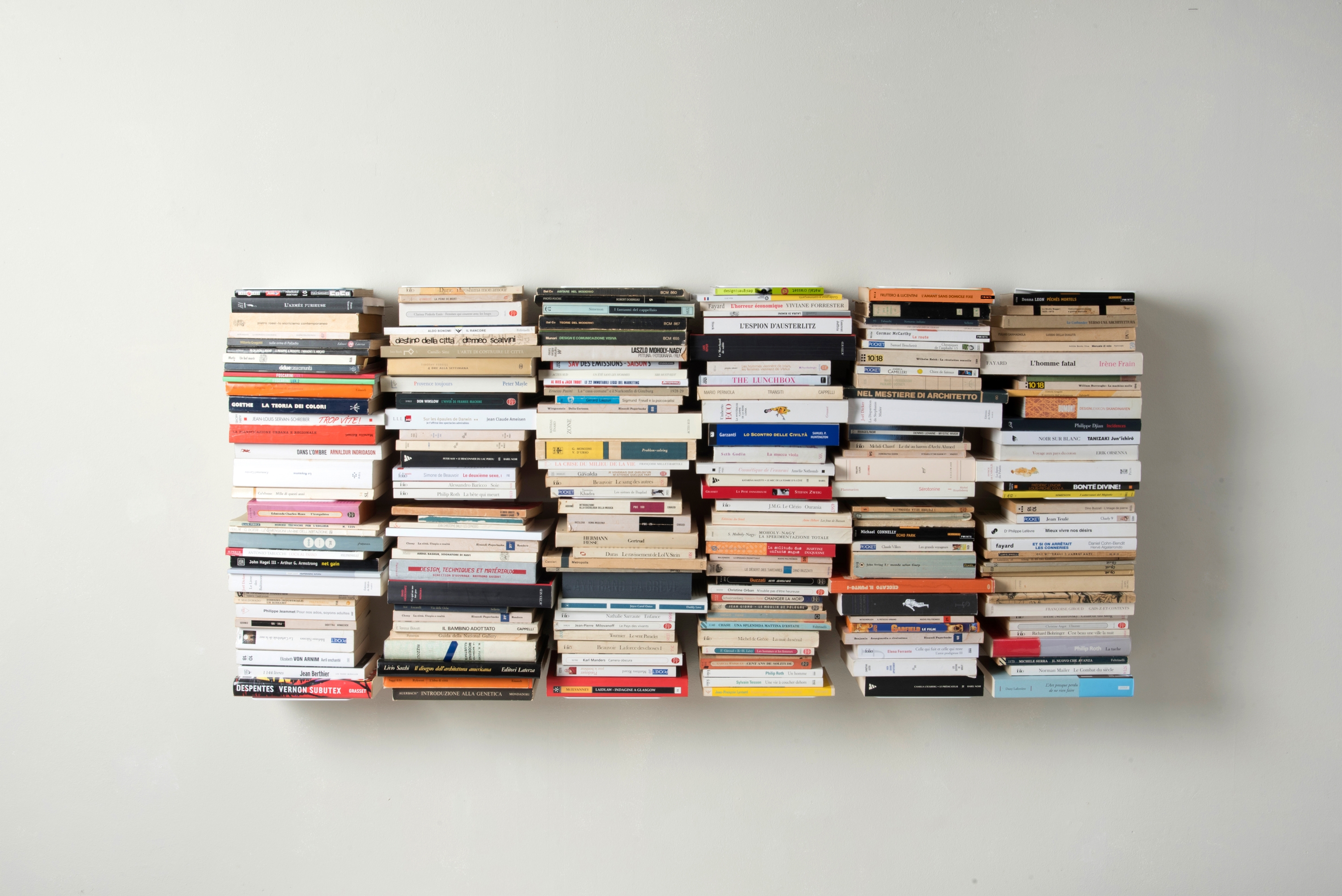 UV FLOATING WALL SHELF - Shelving from Teebooks | Architonic