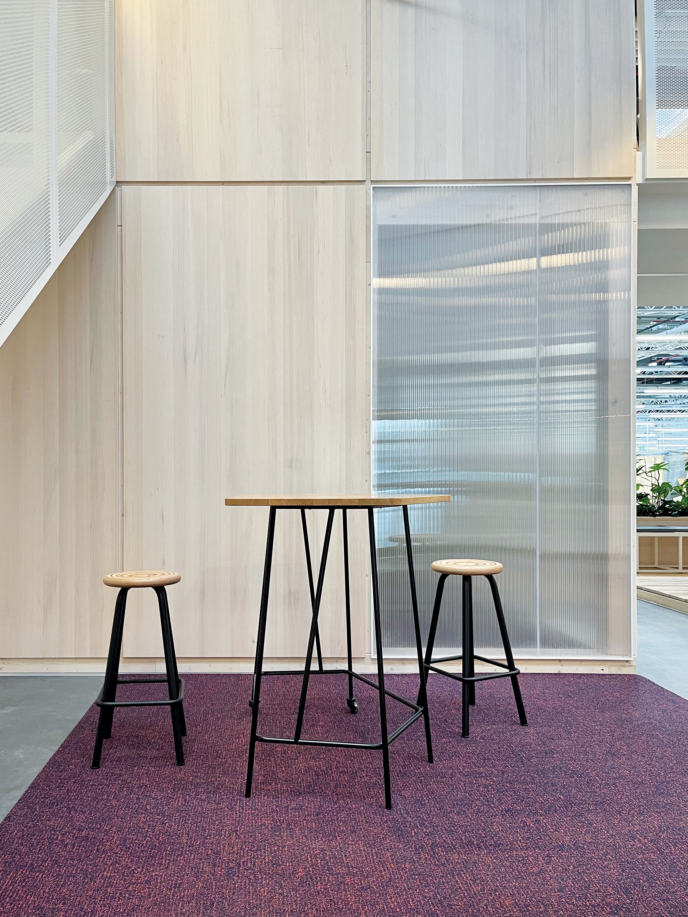 SUPER HEAVY - Hocker von UnternehmenForm | Architonic