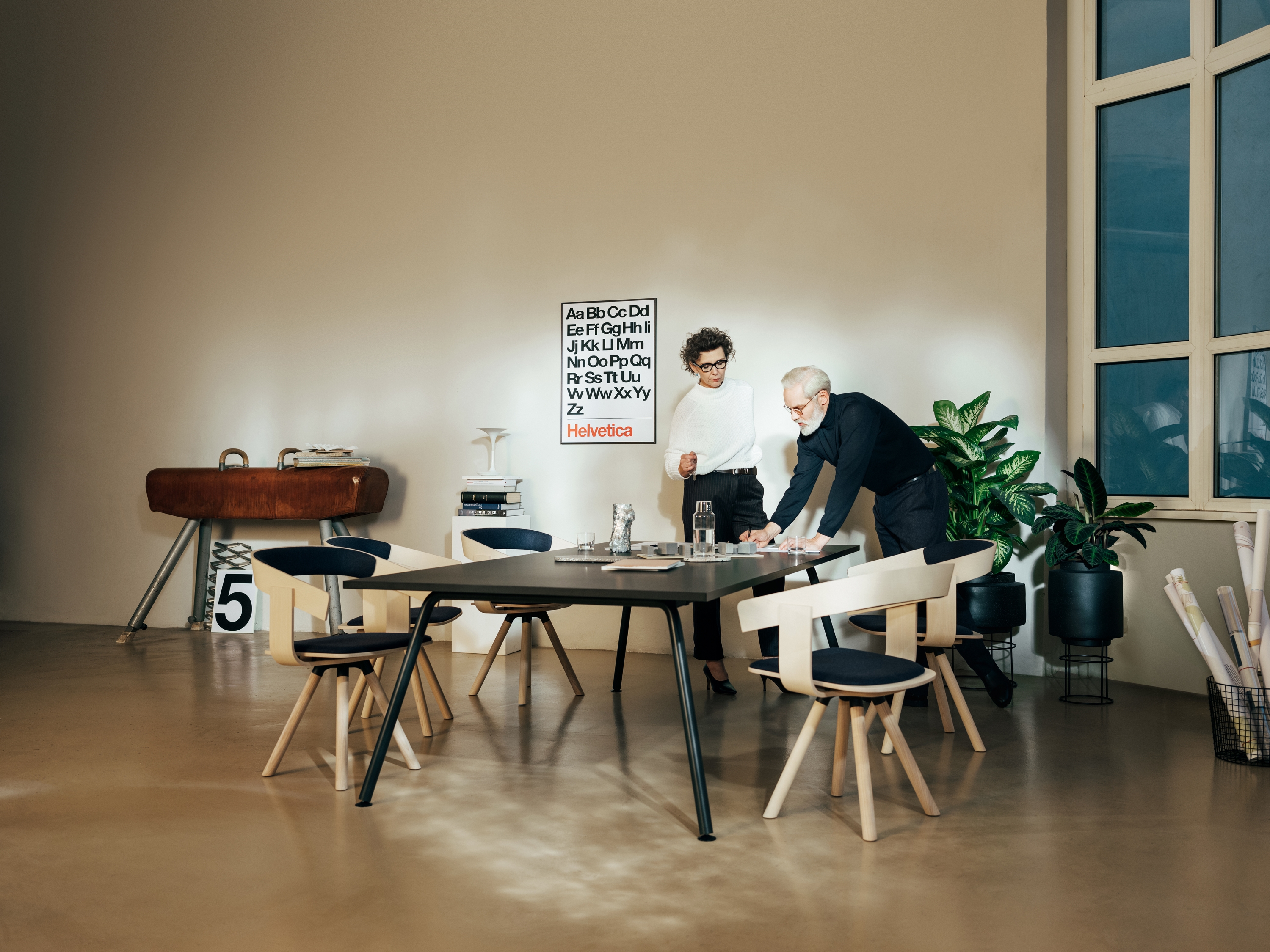 MYMOTION DISCUSSION TABLE - Dining tables from Neudoerfler | Architonic