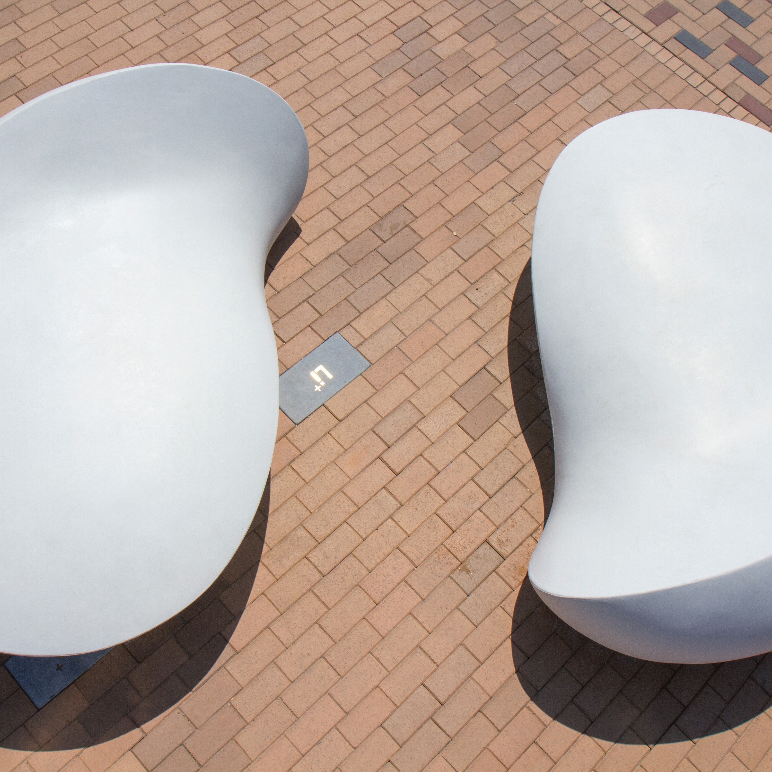 KAVICS | XL ORGANIC CONCRETE OBJECT - Benches from VPI Concrete ...