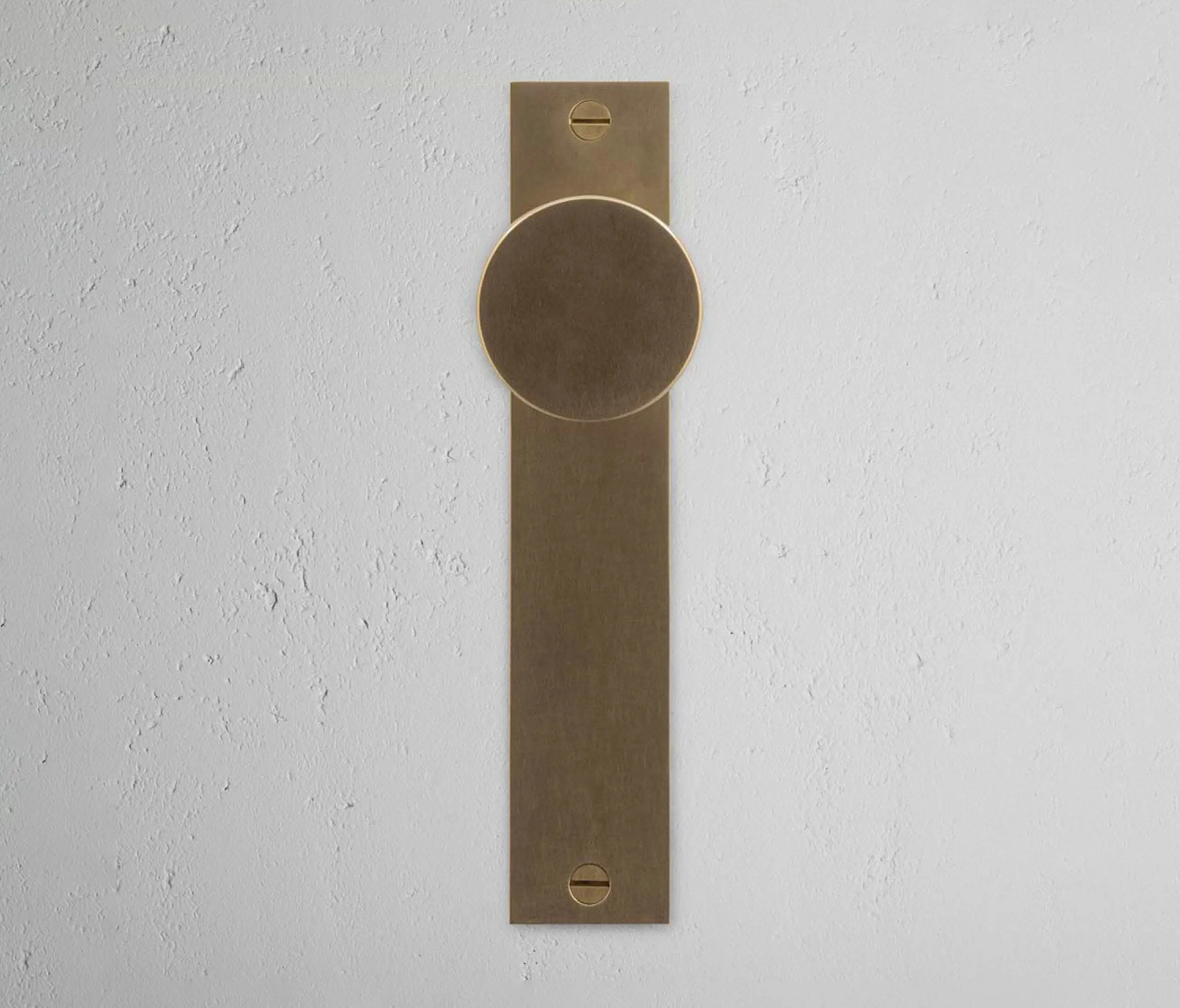 ONSLOW LONG PLATE SPRUNG DOOR KNOB - Knob handles from Corston ...
