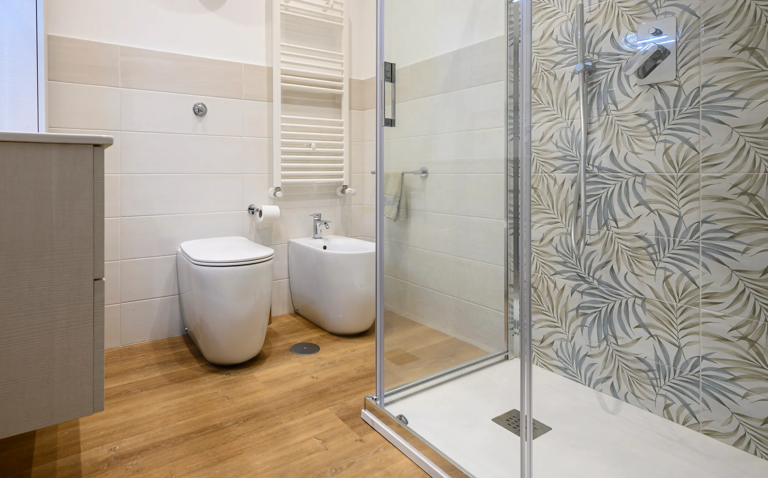 CLAP!GO WOOD EFFECT MAUI - Mineralwerkstoff Platten von DÉCO SPA ...