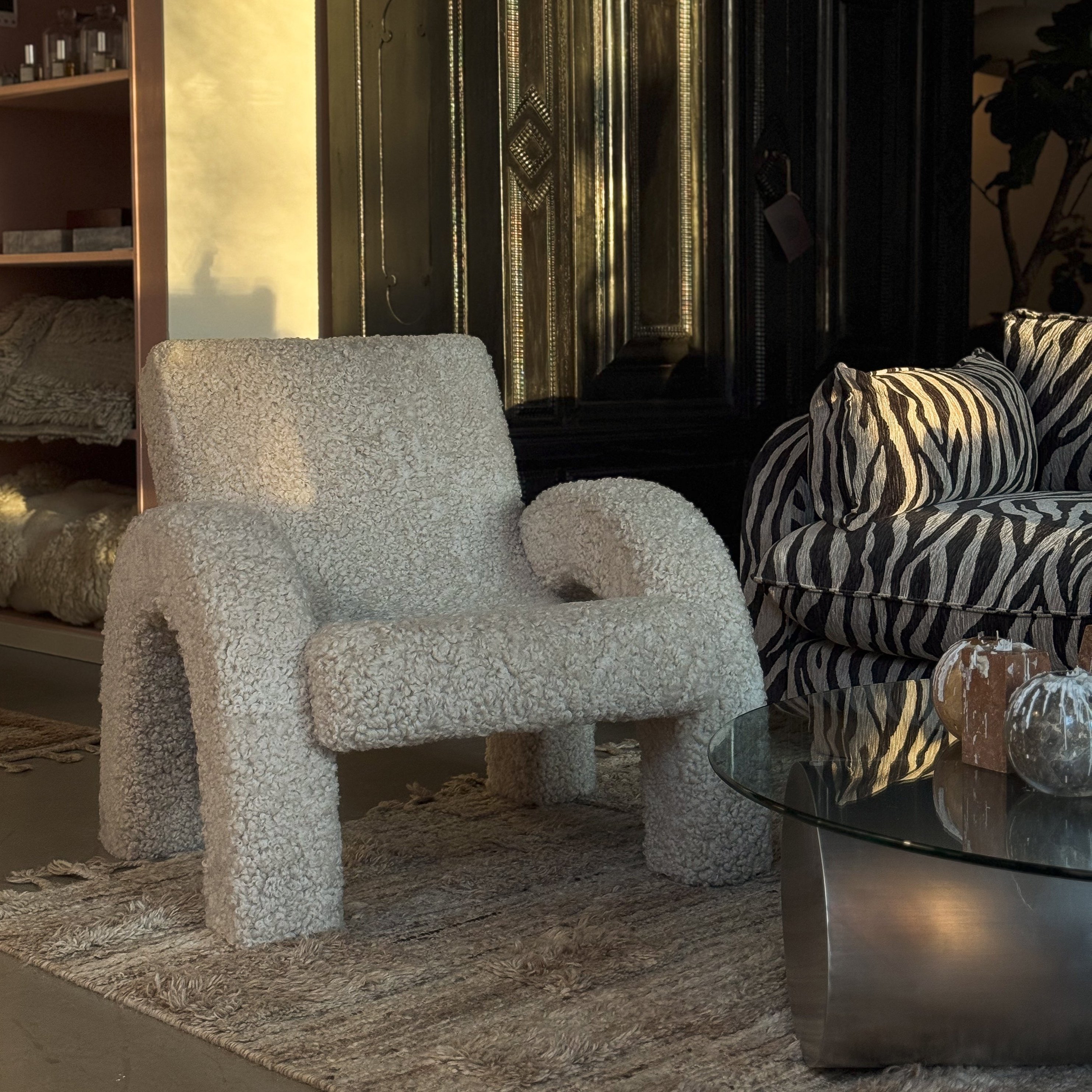 ARCO LOUNGE CHAIR SMALL SHEEPSKIN - Chairs from Dusty deco | Architonic