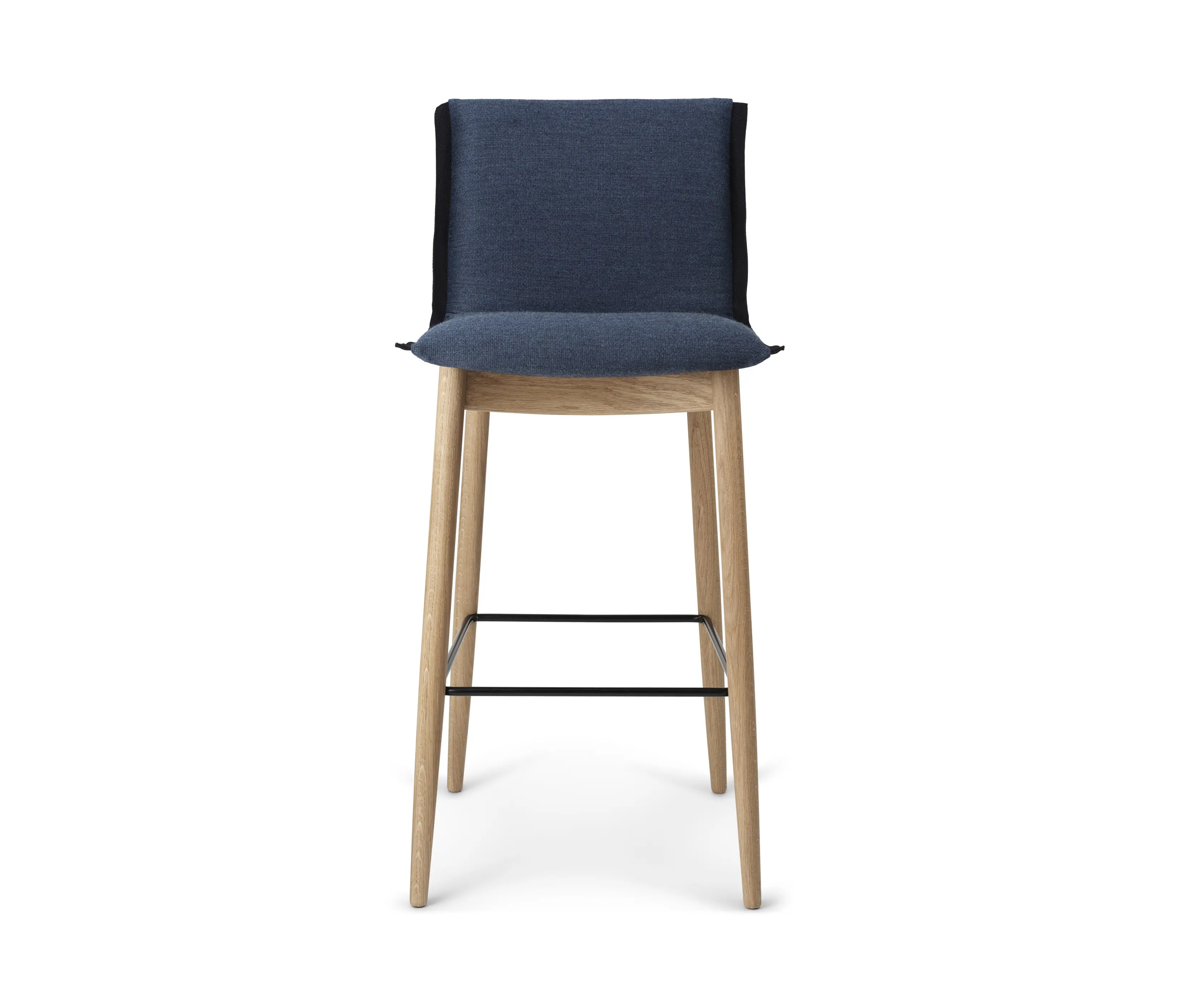 E006 | EMBRACE BAR STOOL - Bar stools from Carl Hansen & Søn | Architonic