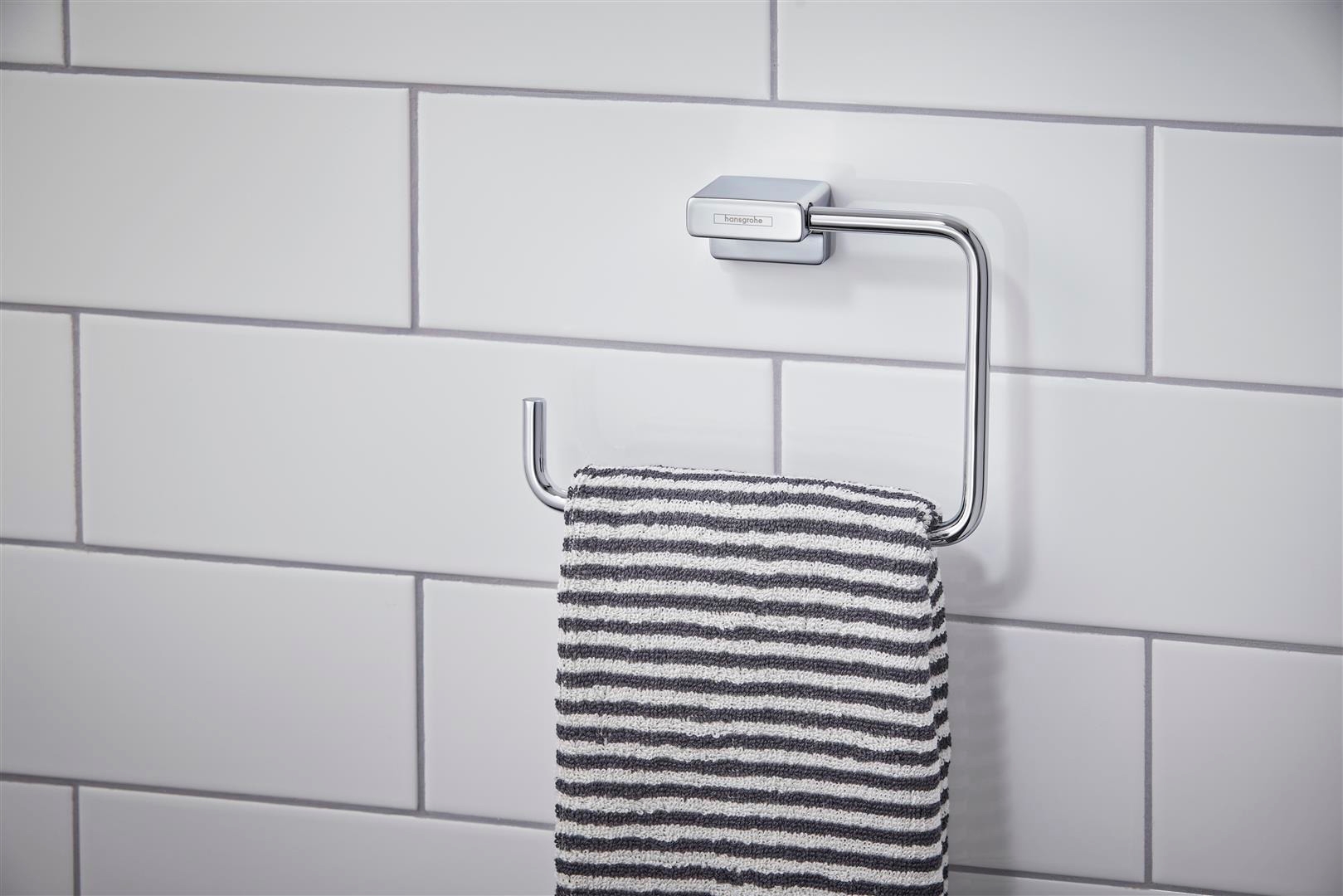 ADDSTORIS Q TOILETTENPAPIERHALTER MIT ABLAGE - Toilettenpapierhalter ...