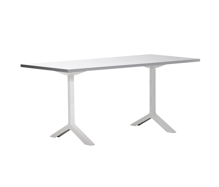 FUNK TABLE - Dining tables from Lammhults | Architonic