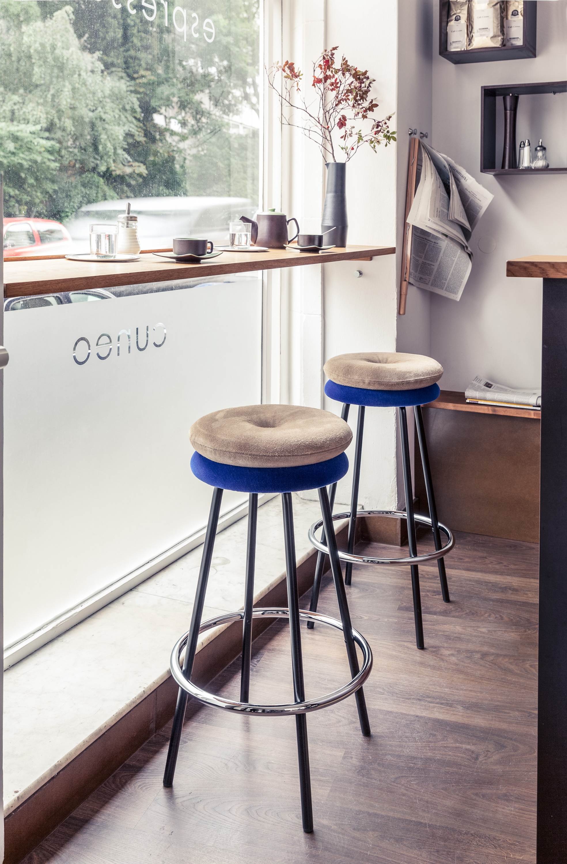 TOM STACKABLE STOOL - Stools from Richard Lampert | Architonic