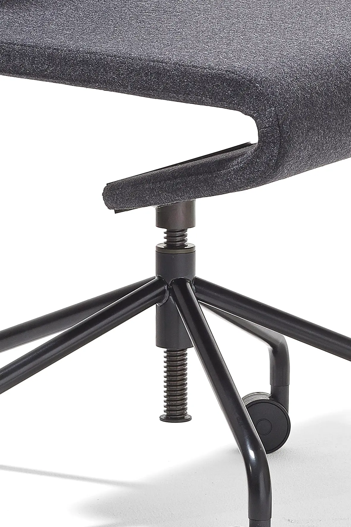 SEESAW WORKING CHAIR – Sedie ufficio di Richard Lampert | Architonic