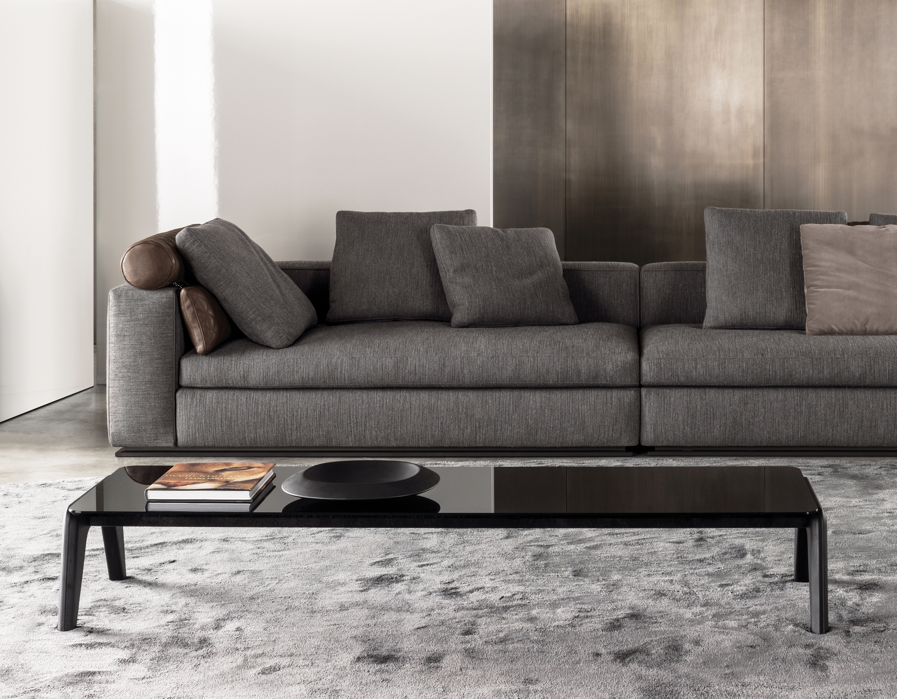 KIRK CONSOLE - Console tables from Minotti | Architonic