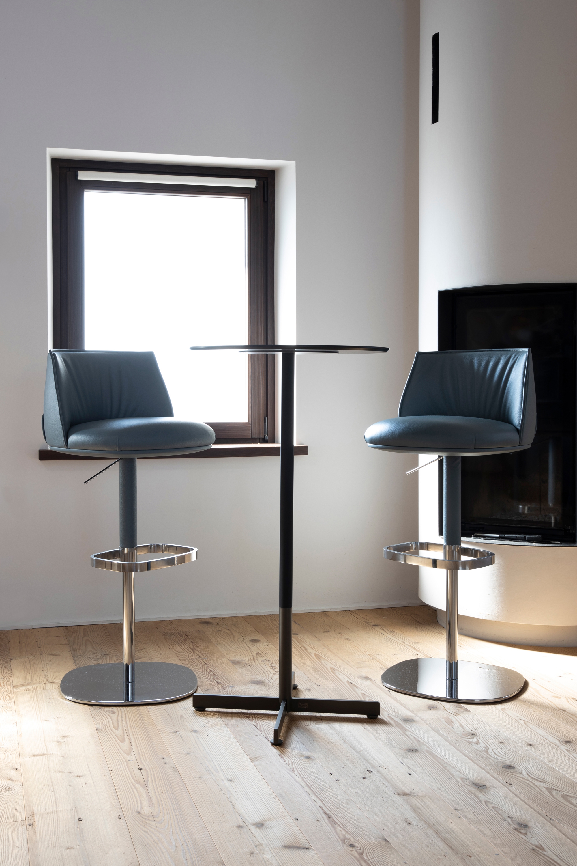 BOB - Coffee tables from Poltrona Frau | Architonic