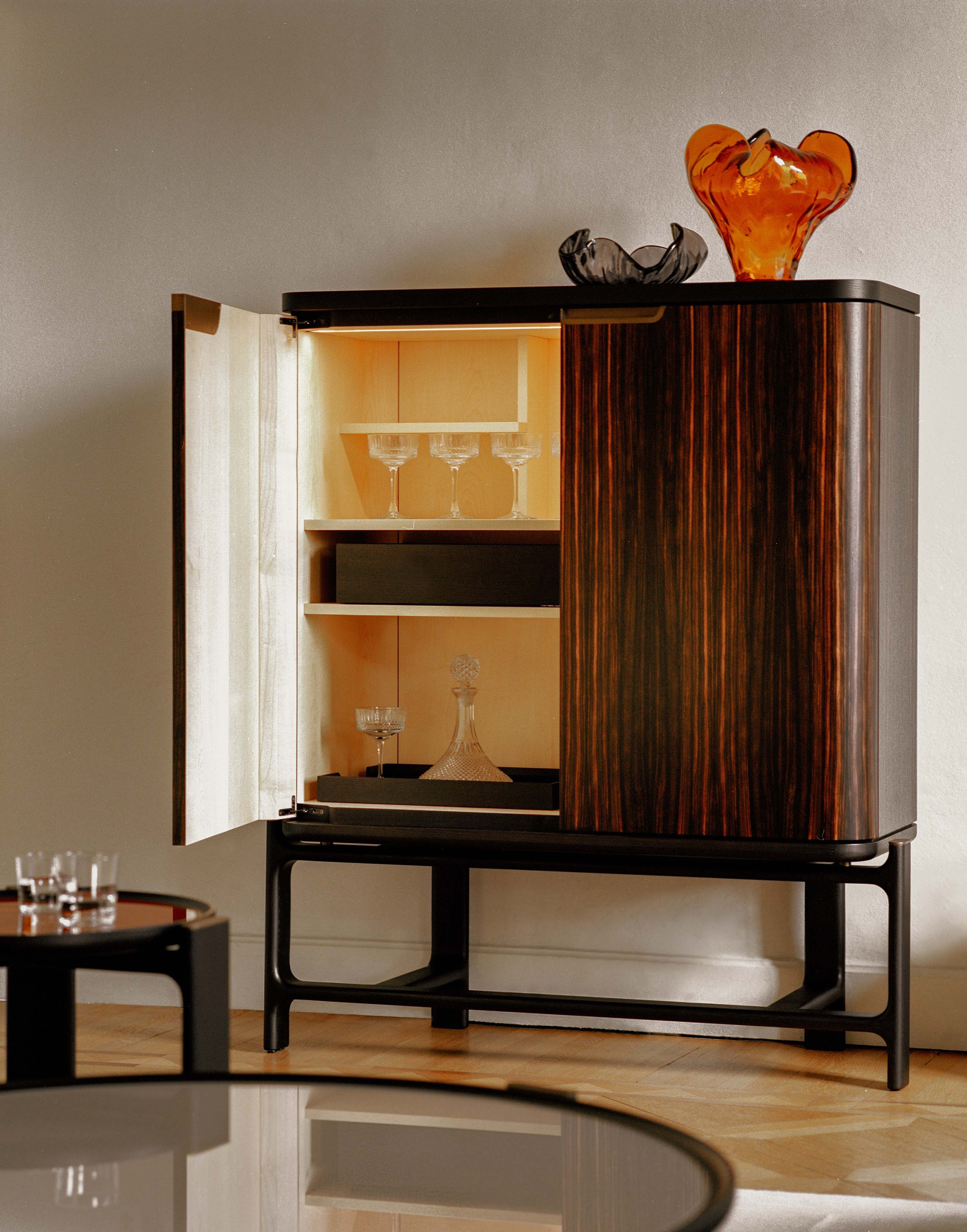 DUO TROLLEY - Trolleys from Poltrona Frau | Architonic
