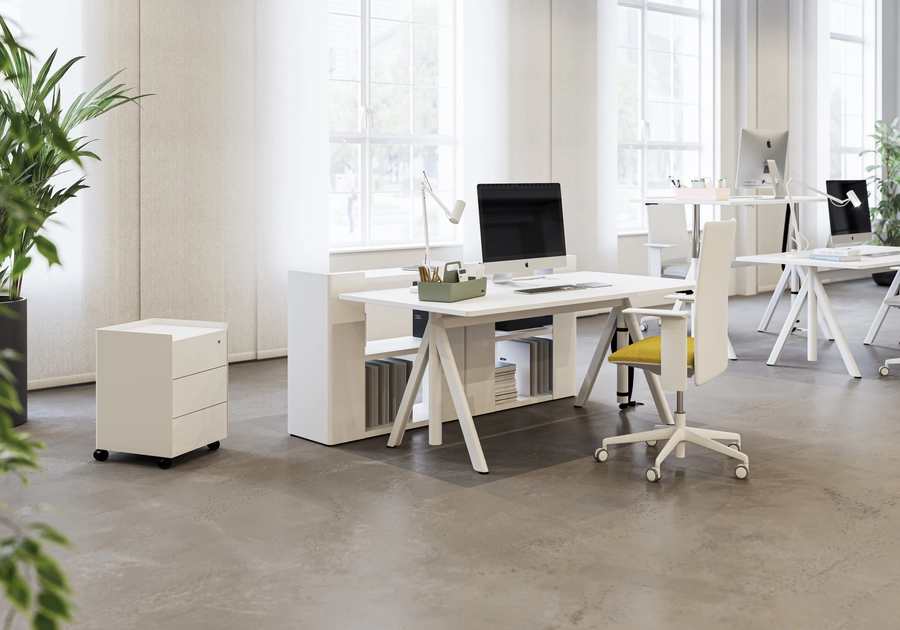 SLIDE HEIGHT-ADJUSTABLE DESK - Desks from RENZ | Architonic