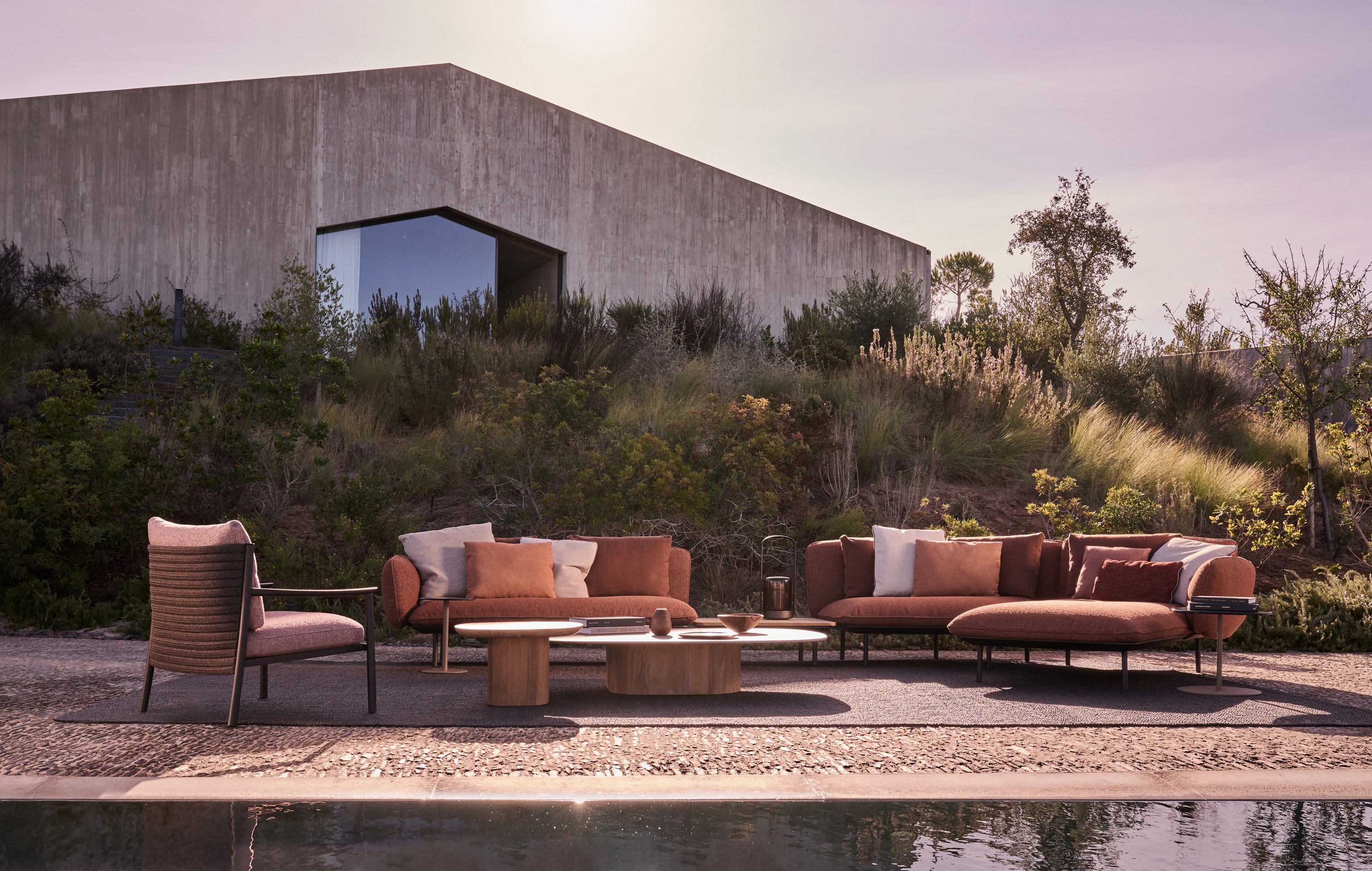 SOFÁ SENJA ORGÁNICO DE ESQUINA MÓDULO DOBLE - BRAZO DOBLE BAJO – Sofás de Tribù | Architonic