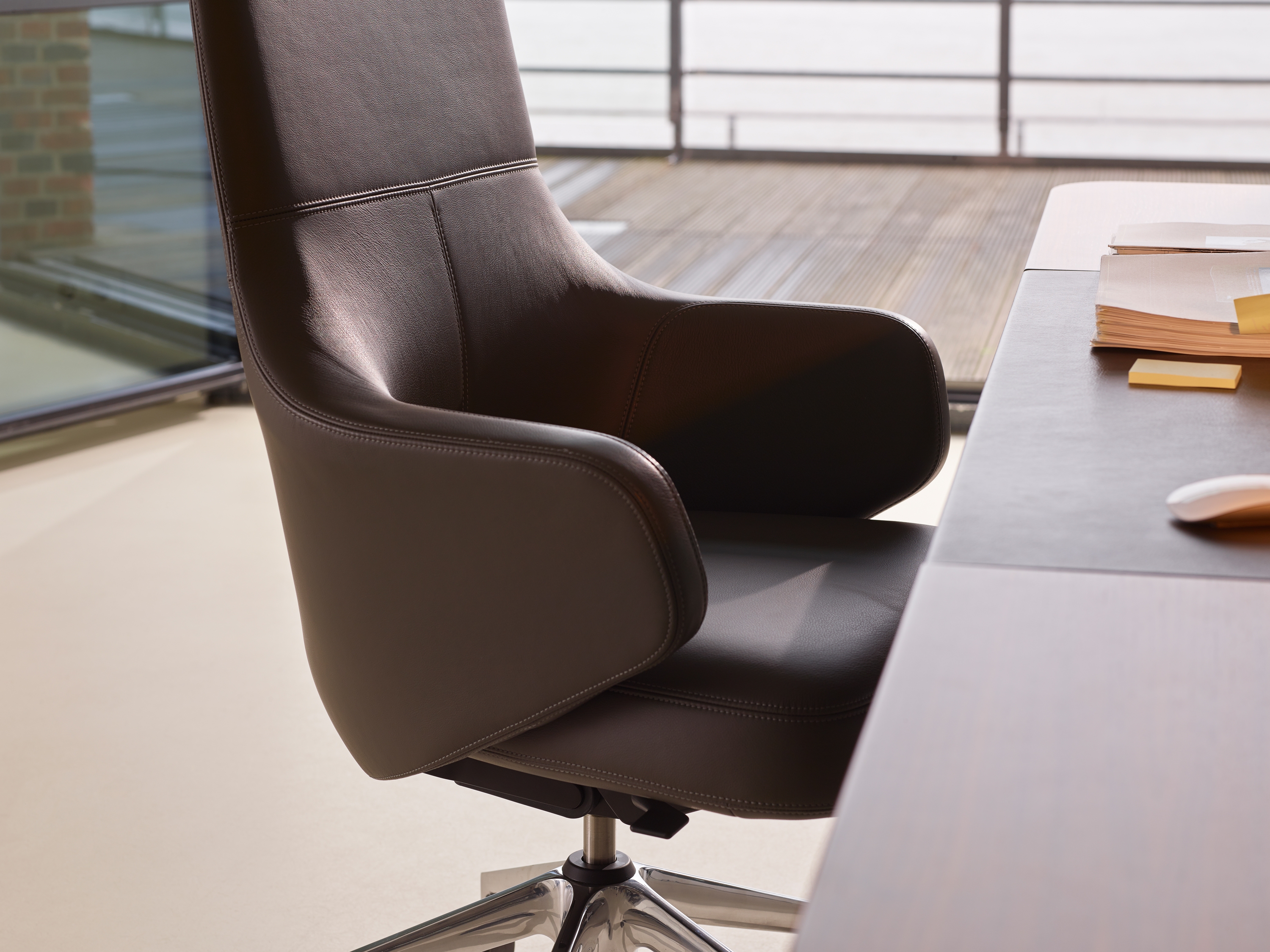 GRAND CONFERENCE LOWBACK - Chairs from Vitra | Architonic