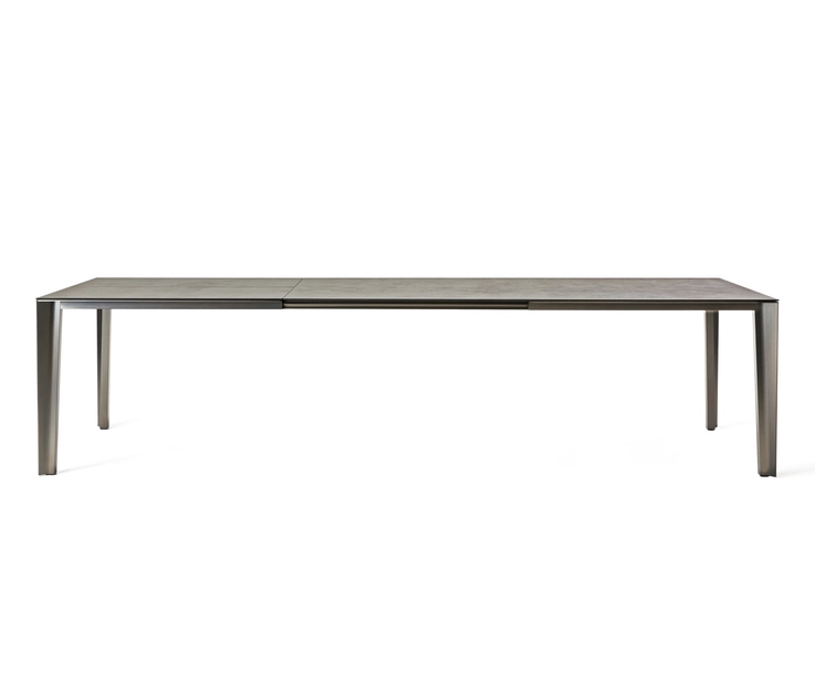 SKIN | EXTENDIBLE TABLE - Dining tables from Desalto | Architonic