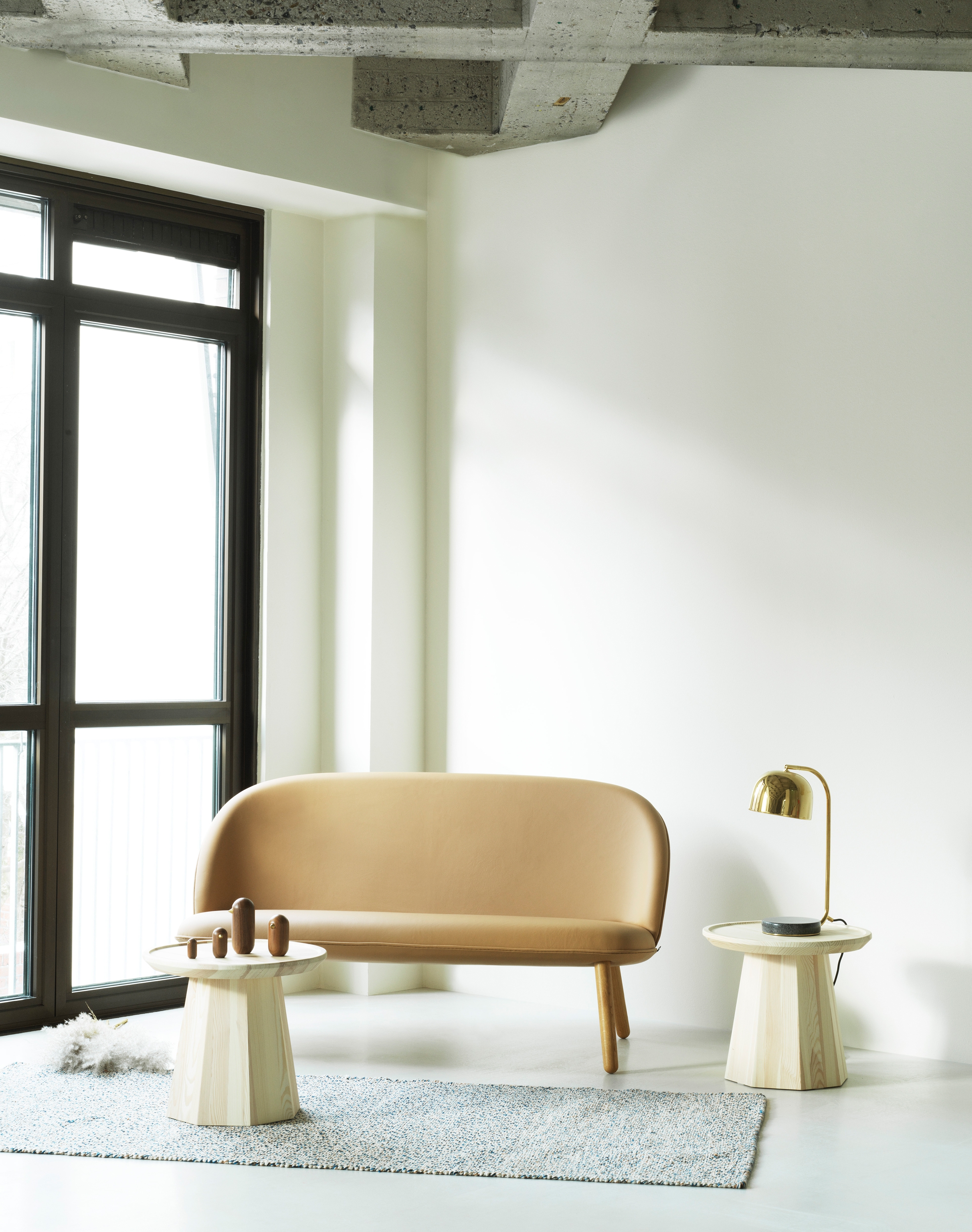 PINE TABLE GRAND MODÈLE – Tables basses de Normann Copenhagen | Architonic