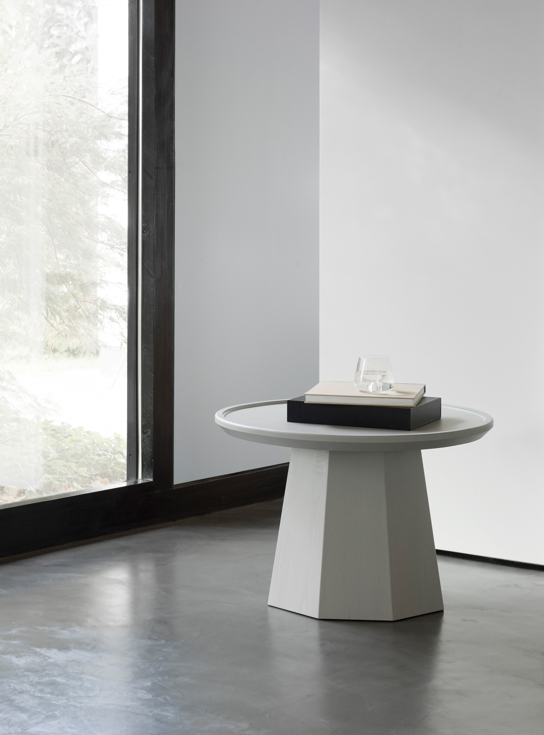 PINE TABLE GRAND MODÈLE – Tables basses de Normann Copenhagen | Architonic