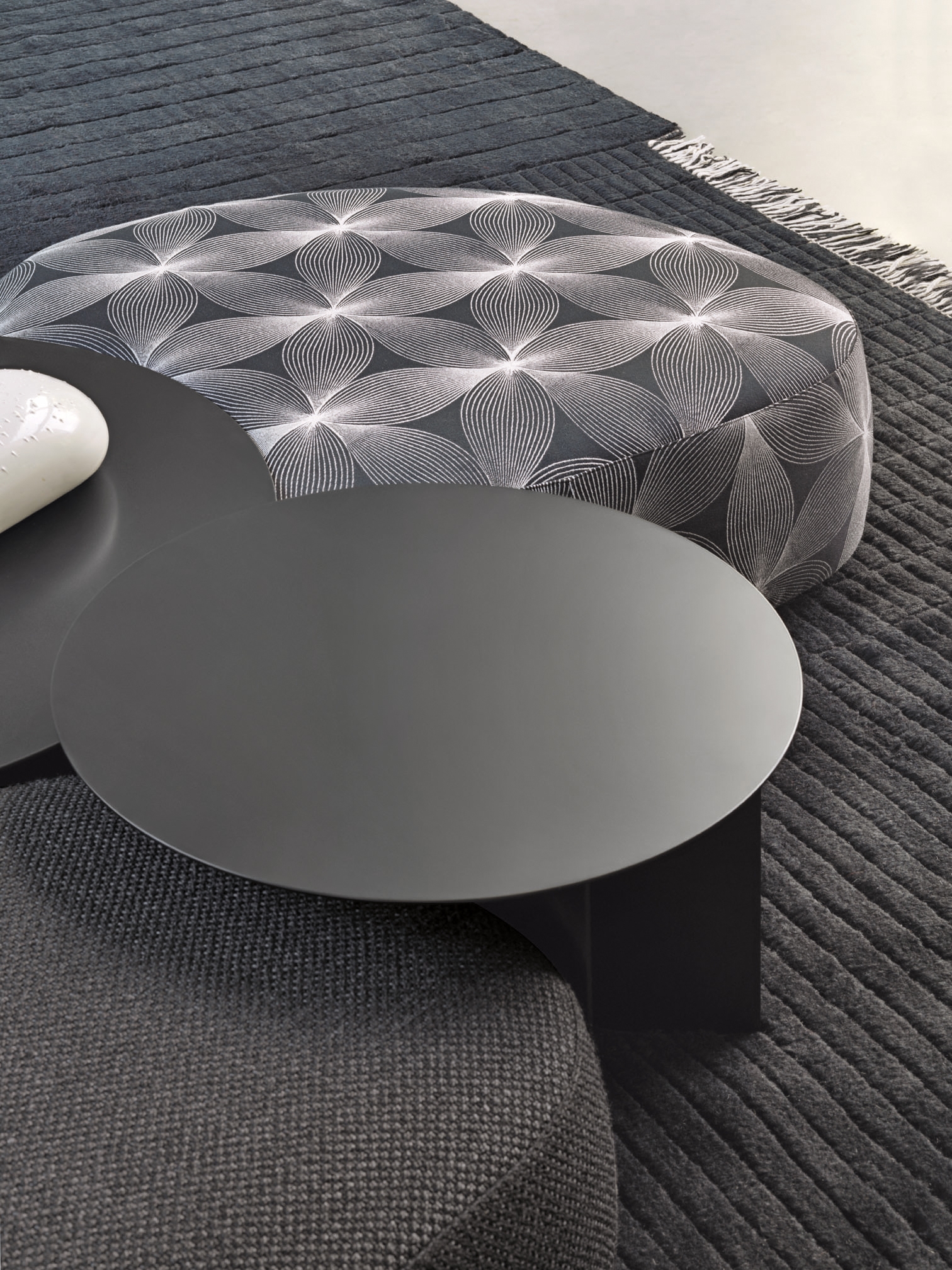 PIERRE POUF OUTDOOR - Poufs from Flou | Architonic