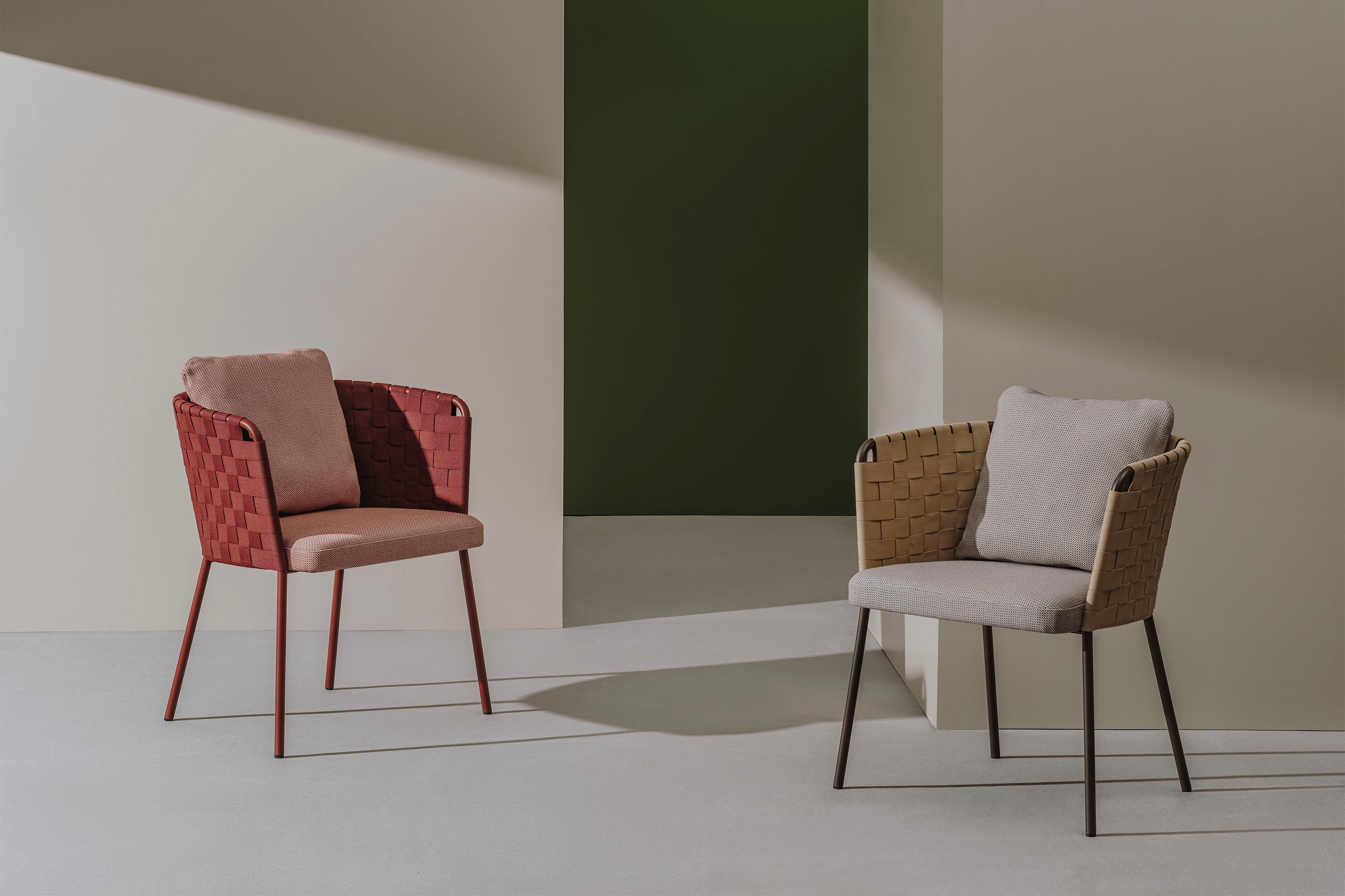 MARINA BQ 0289 - Bar stools from Andreu World | Architonic