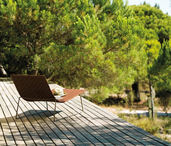 TRENZA TU-0704 - Chaise longues from Andreu World | Architonic