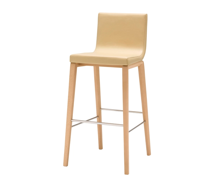 LINEAL COMFORT BQ 0608 - Bar stools from Andreu World | Architonic