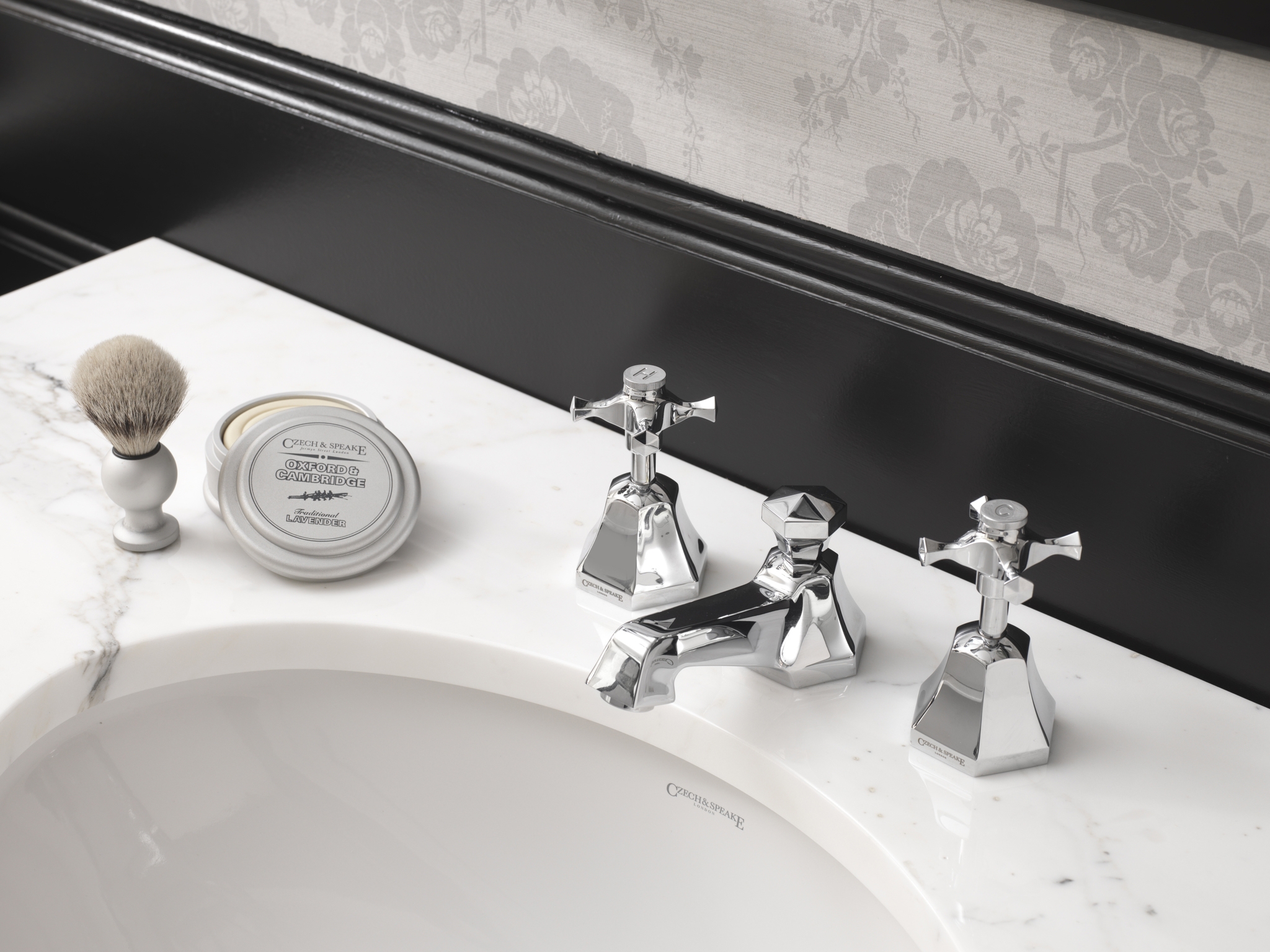 CUBIST SLIDING RAIL WITH HAND SHOWER AND HOSE - Shower controls from Czech & Speake | Architonic
