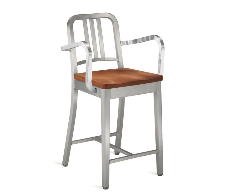 NAVY® COUNTER STOOL WITH ARMS AND NATURAL WOOD SEAT – Tabourets de bar ...