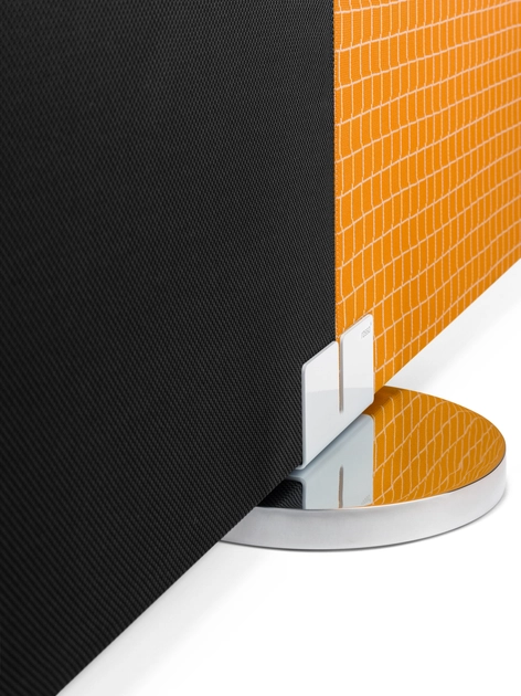 TEAM BINDER SERIES | LONG FOOT PUCK - Privacy screen from Rosso ...