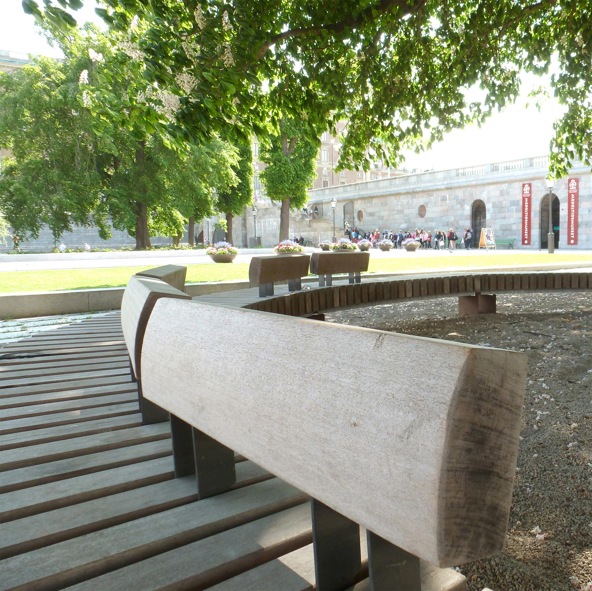 ROUGH & READY TREE TUBS - Plant pots from Streetlife | Architonic