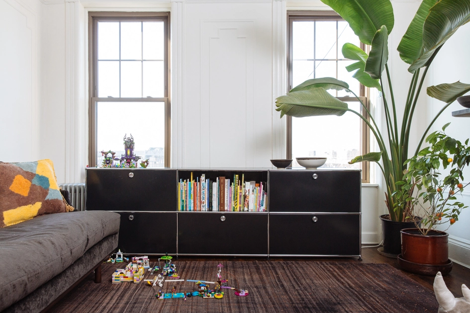 USM HALLER SIDEBOARD | GRAPHITE BLACK - Sideboards from USM | Architonic