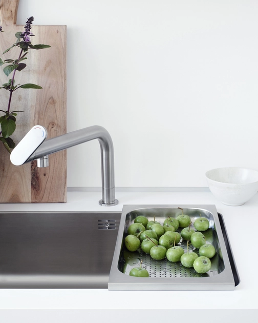 MIXER FAUCET - Kitchen taps from bulthaup | Architonic