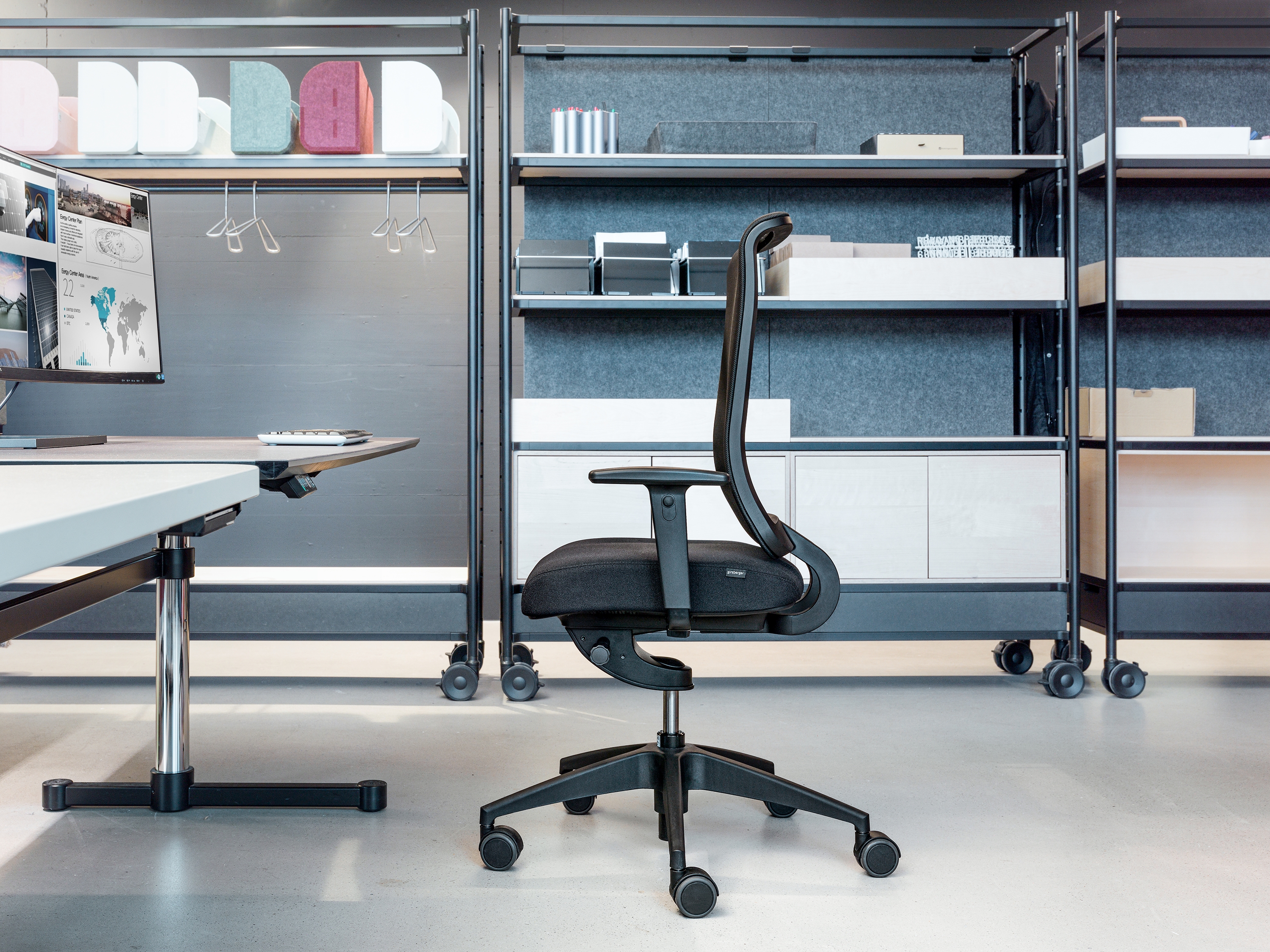 REFLEX SWIVEL CHAIR - Office chairs from Girsberger | Architonic