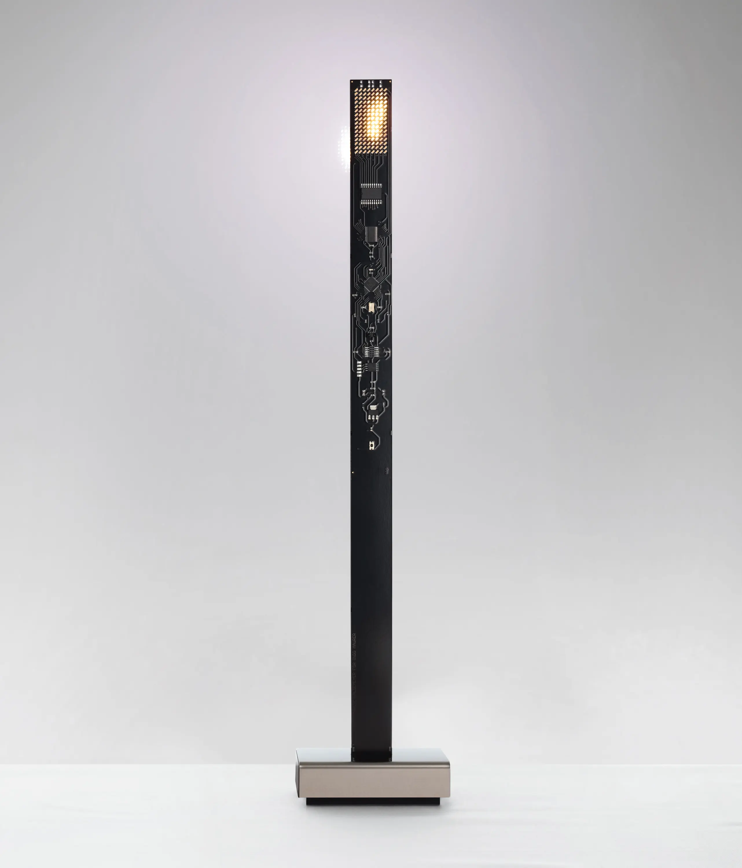 MY NEW FLAME – Luminaires de table de Ingo Maurer | Architonic