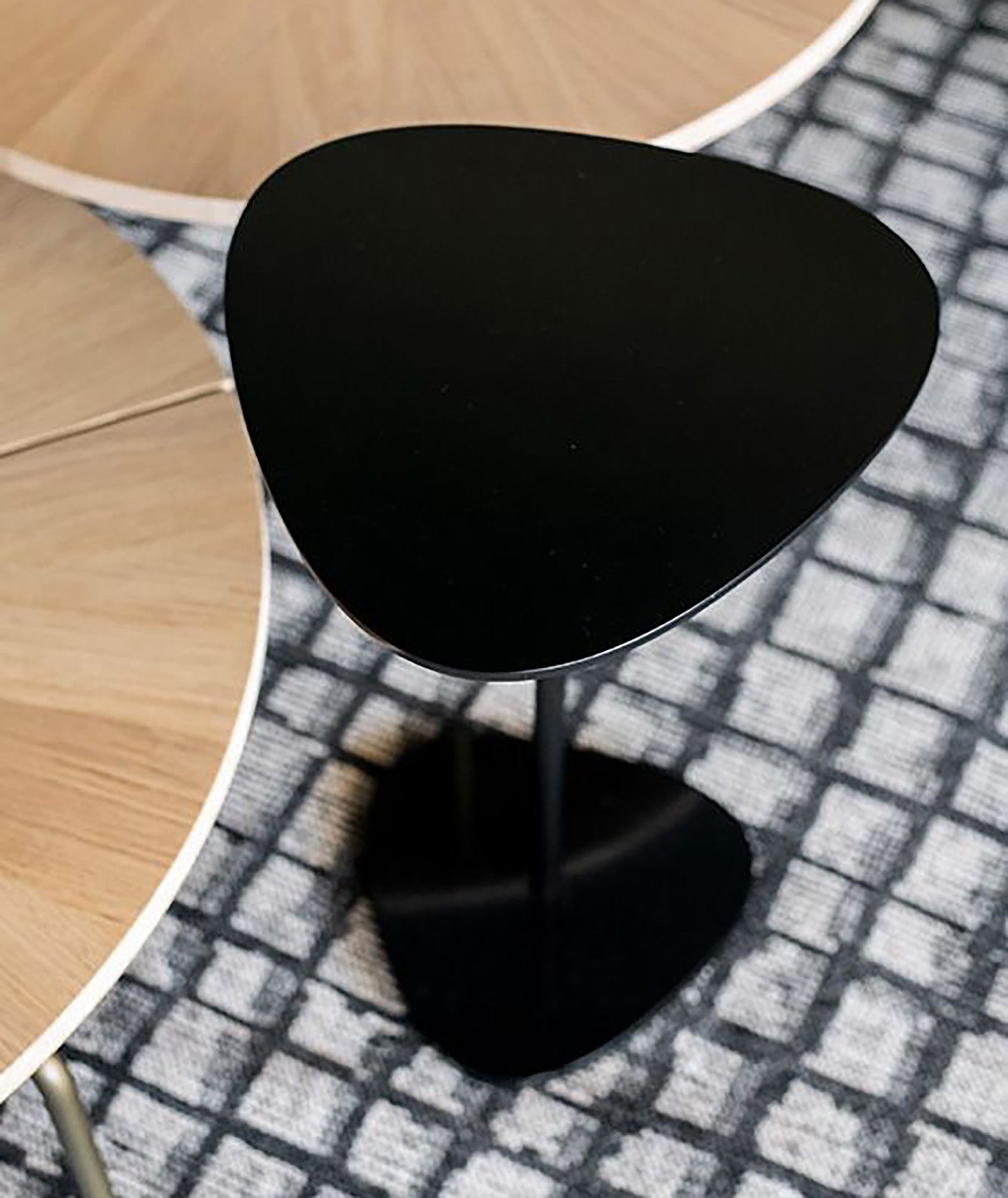 TRIGON TABLE - Side tables from BassamFellows | Architonic
