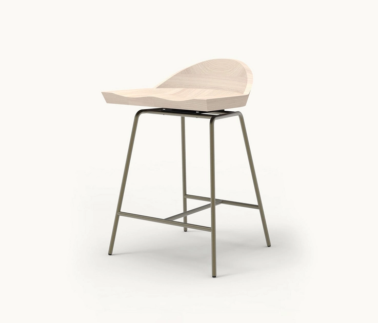 SPINDLE LOW BACK STOOL - Bar stools from BassamFellows | Architonic