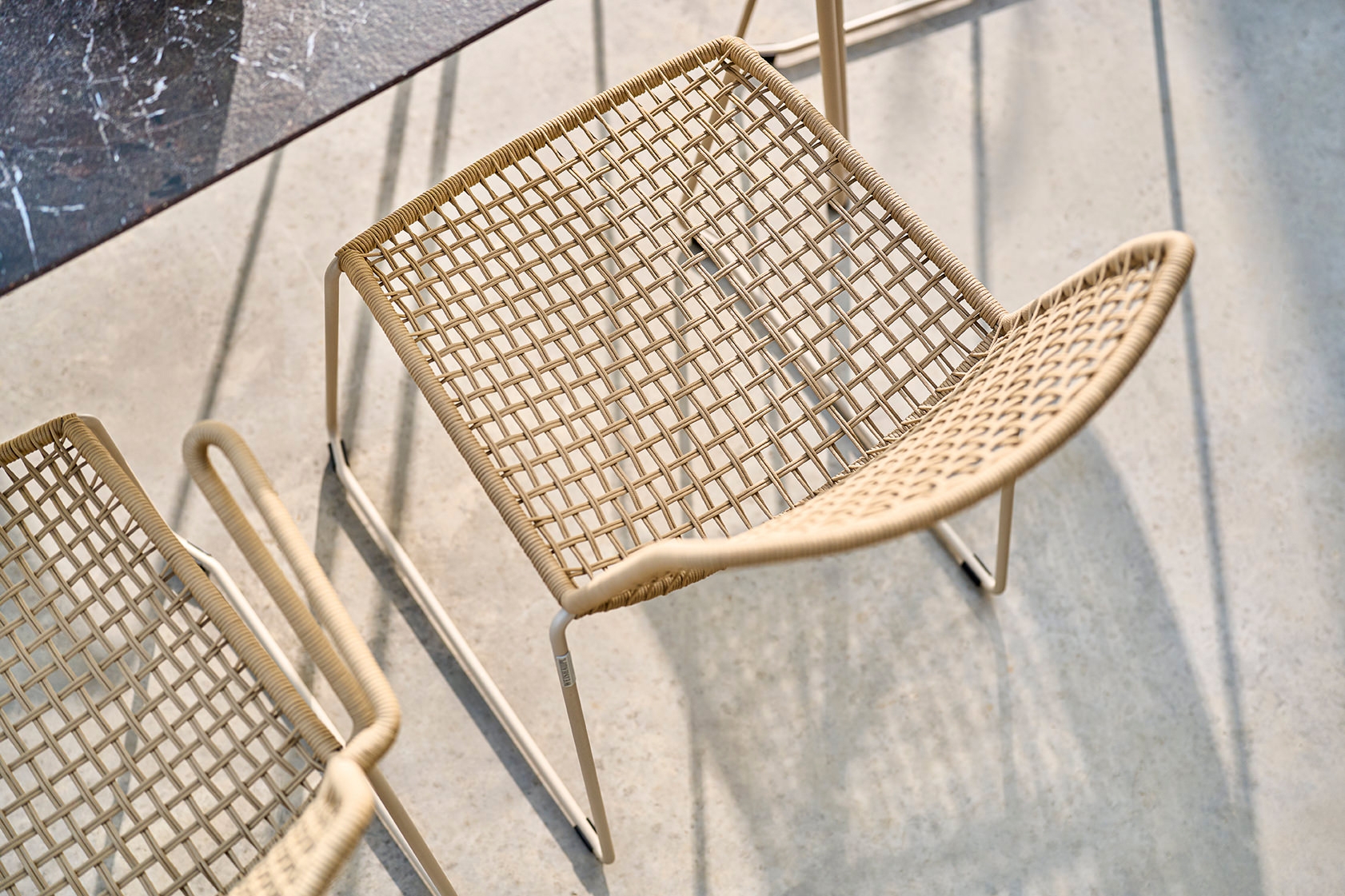 SLOPE TABLE 90 X 90 CM - Dining tables from Weishäupl | Architonic