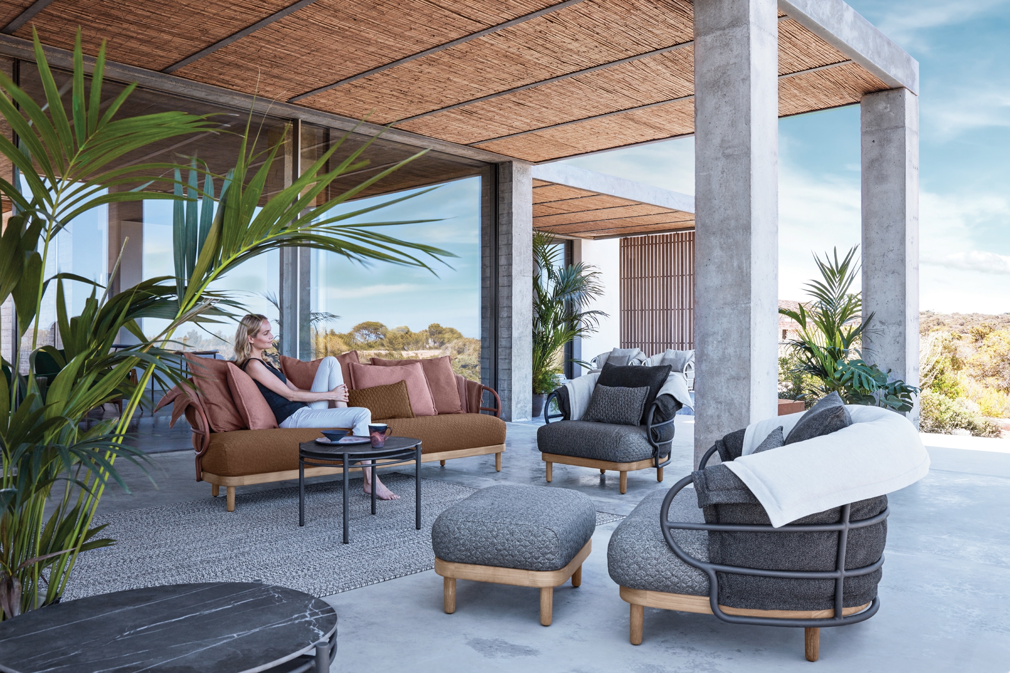 DUNE DINING CHAIR WHITE - Chairs from Gloster Furniture GmbH | Architonic