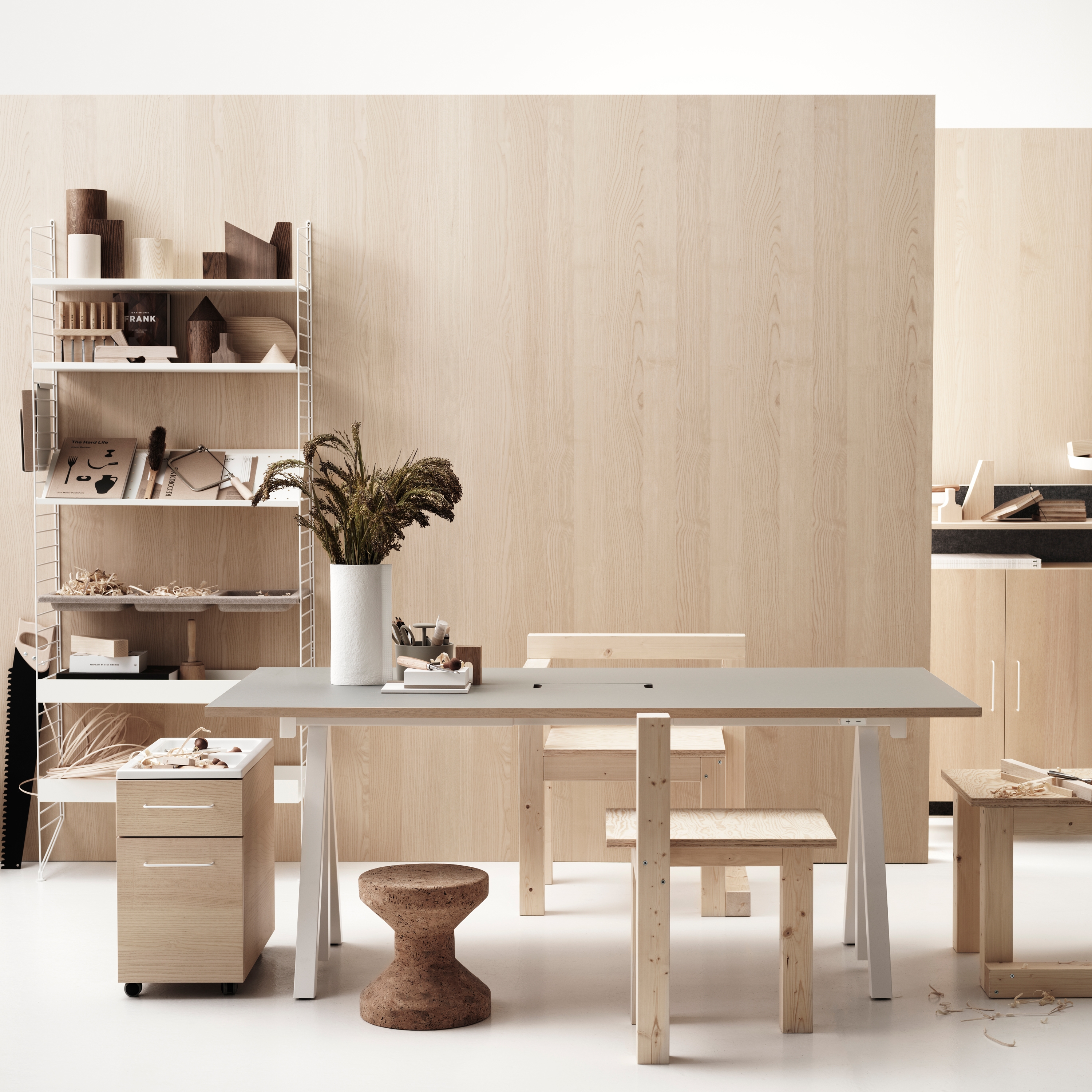 WORKS - Shelving from string furniture | Architonic