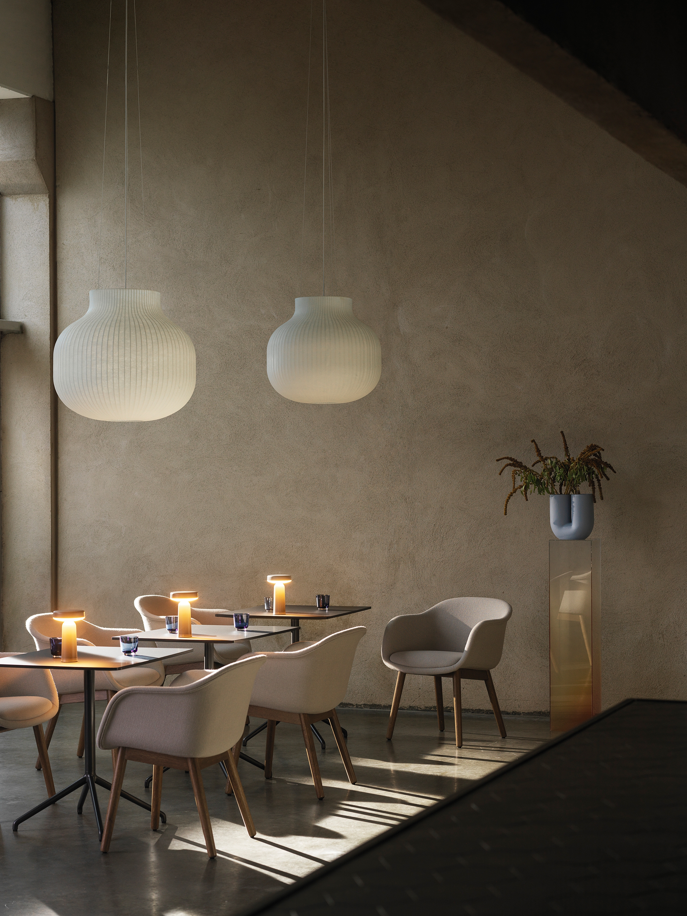 STRAND PENDANT LAMP | OPEN Ø40 - Suspended lights from Muuto | Architonic