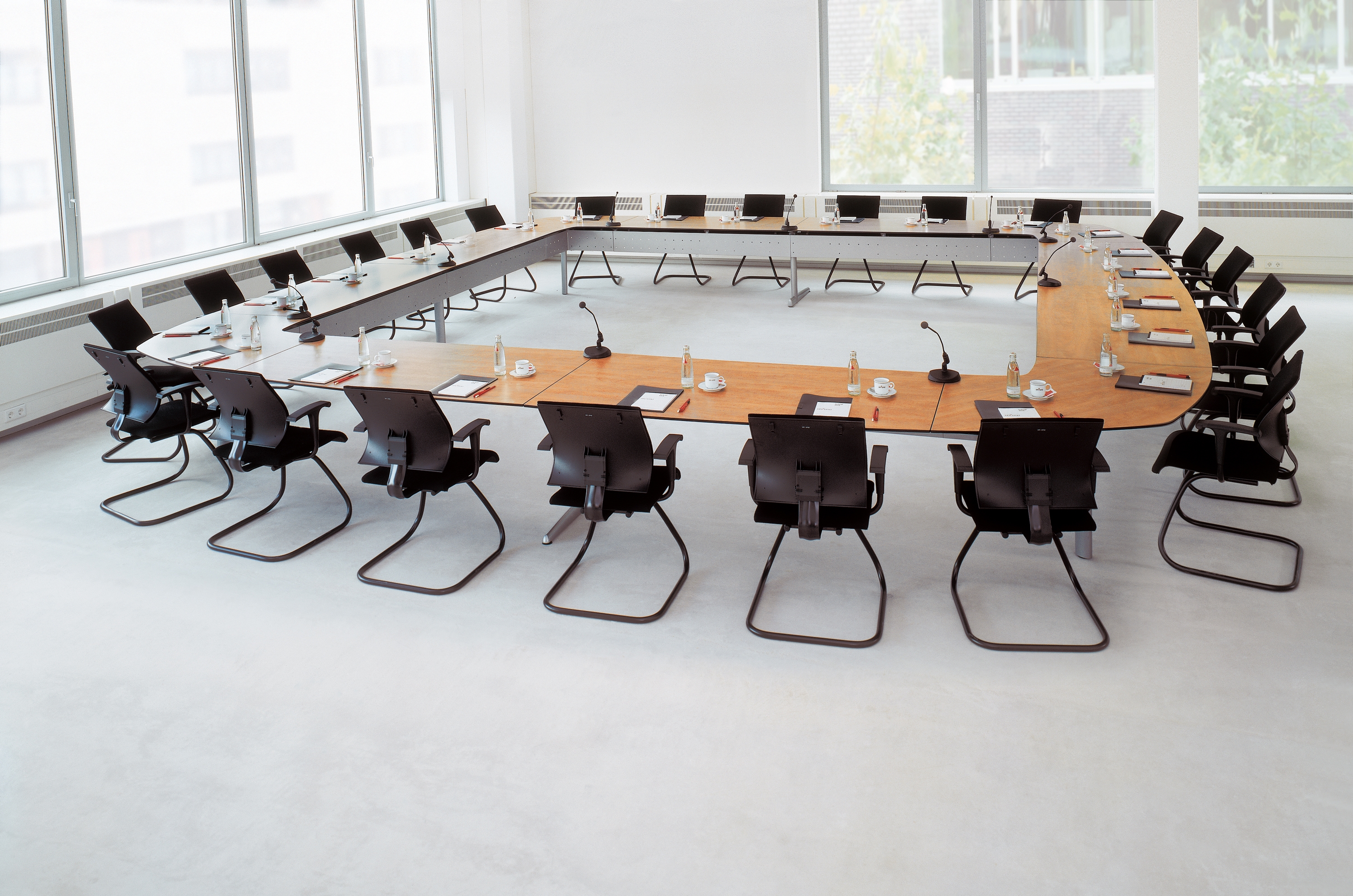 AHREND 500 - Desks from Ahrend | Architonic