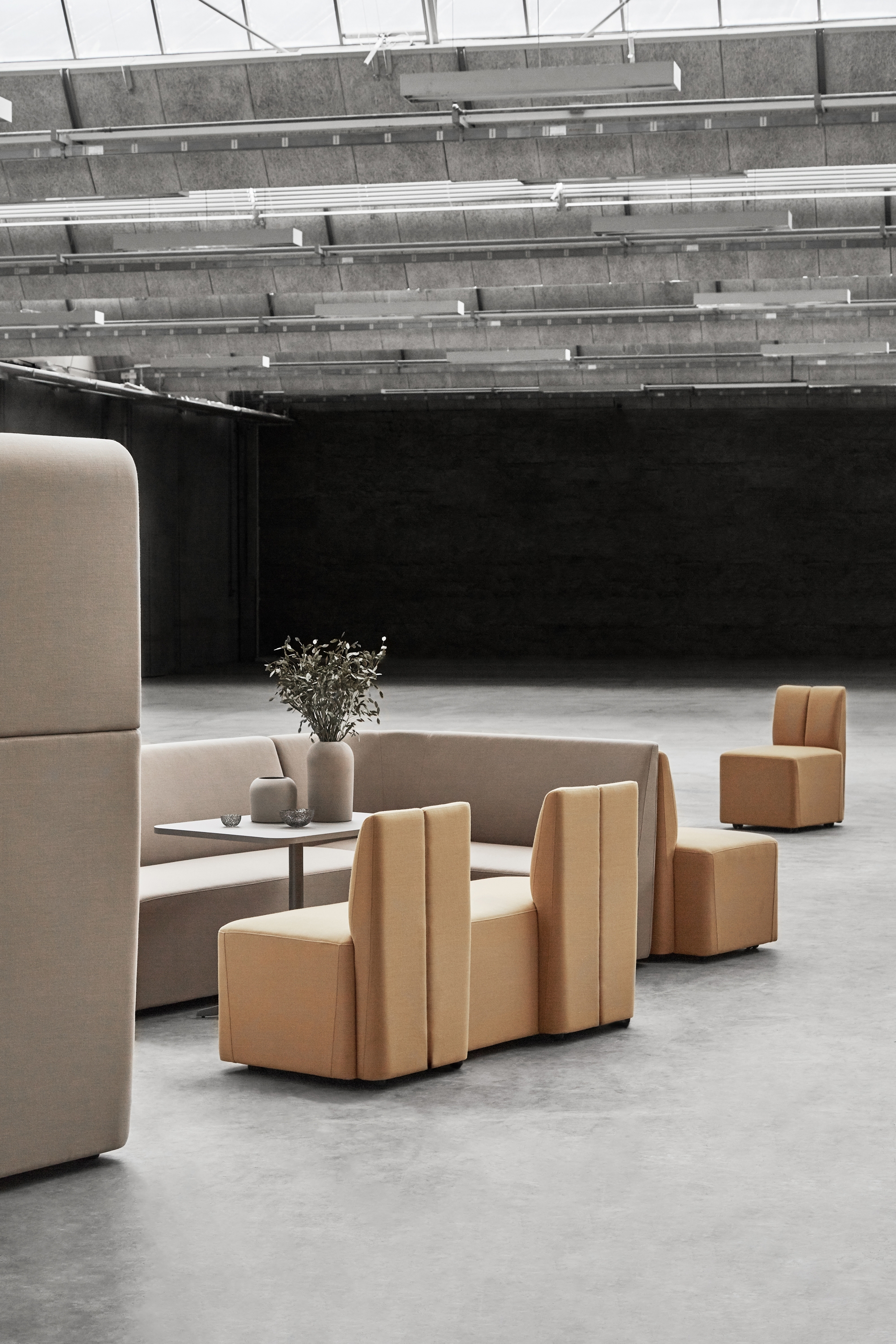 FOURLIKES® - Seating islands from Ocee & Four Design | Architonic