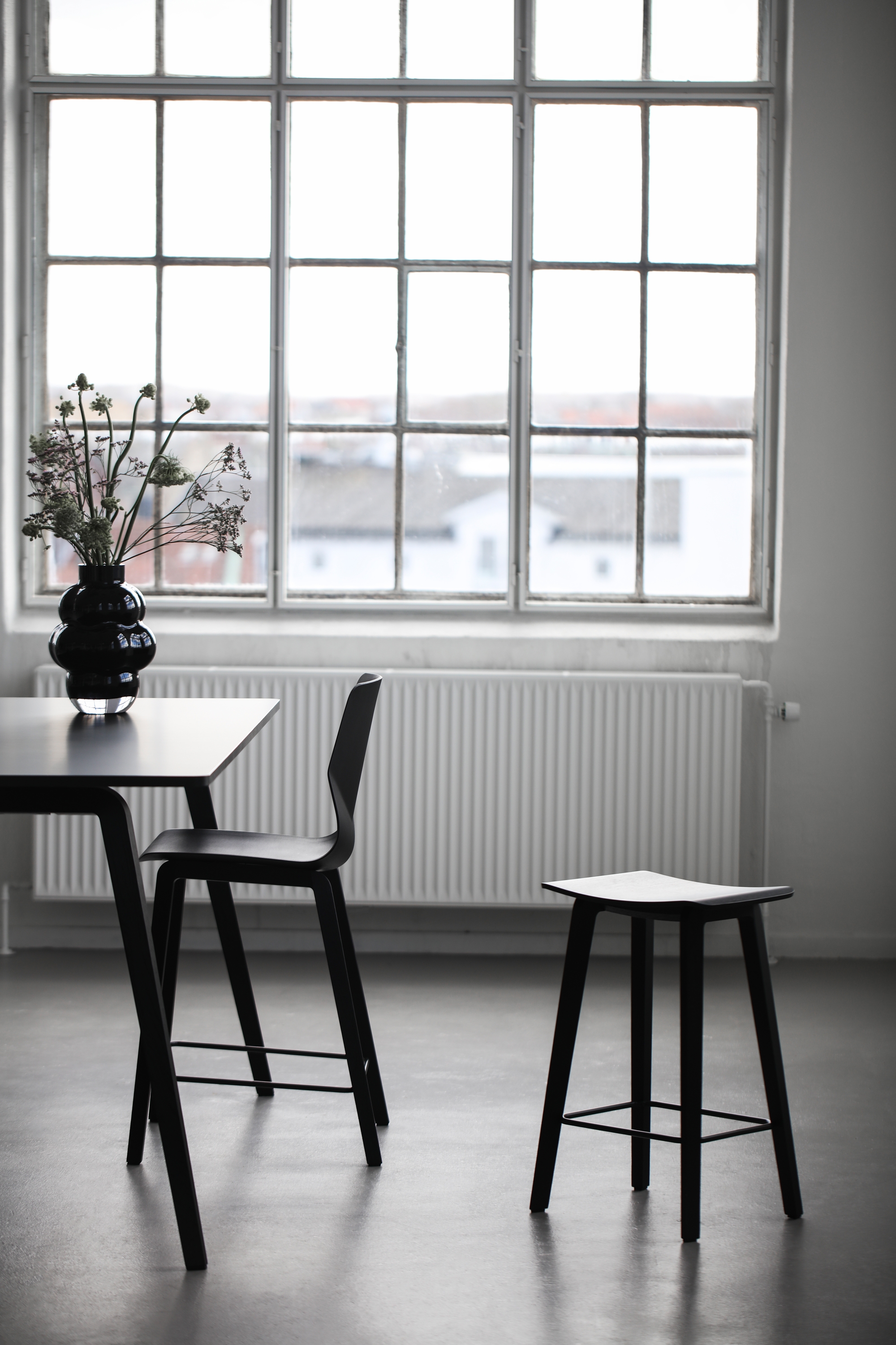 FOUR STOOLS 105 UPHOLSTERY, WOODEN LEGS - Bar stools from Ocee & Four ...