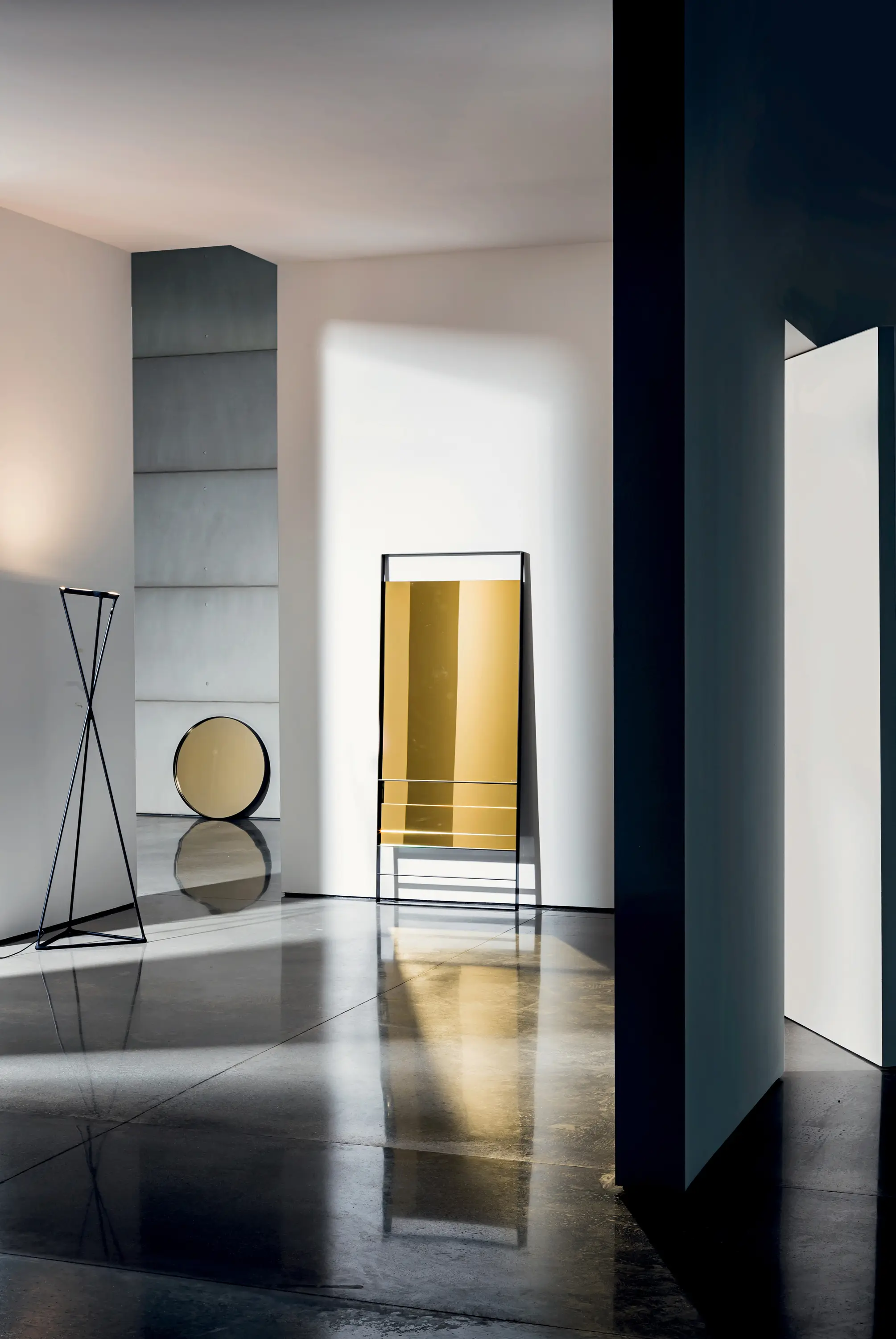 VISUAL ROUND - Mirrors from Sovet | Architonic