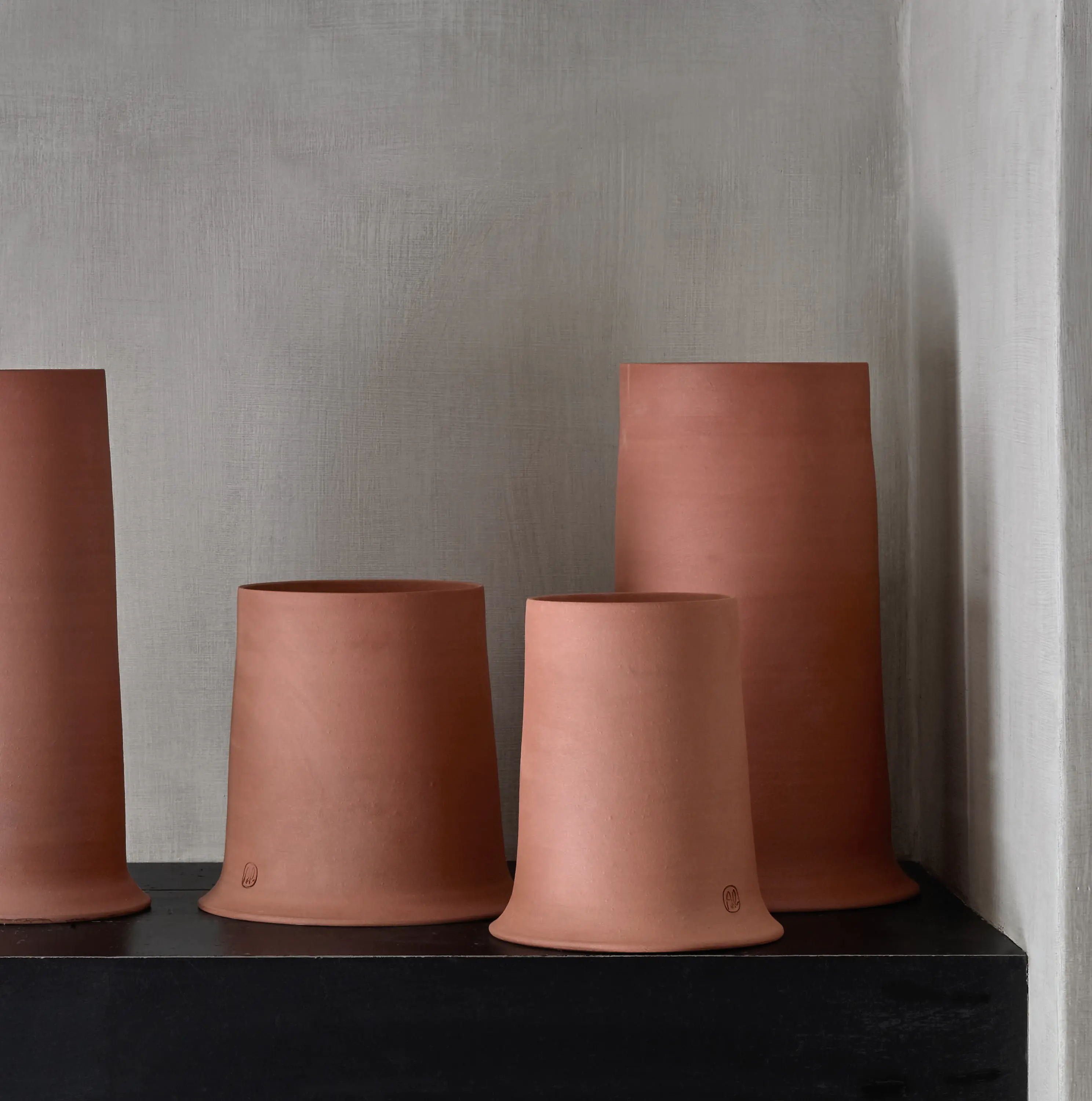 TOITS DE PARIS | FLOWER POT - Flower displays from Ligne Roset | Architonic