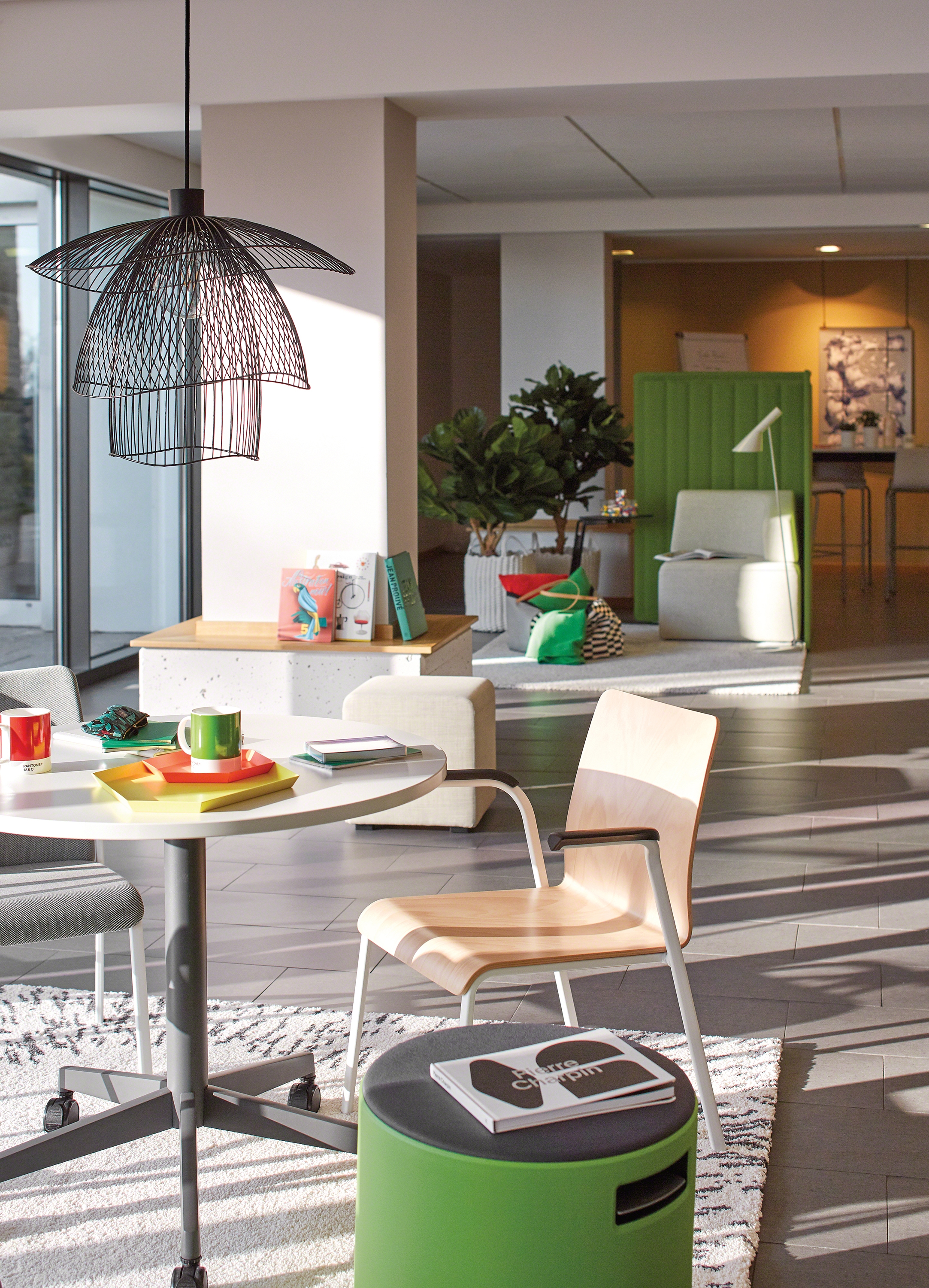 TOUCHDOWN TABLE - Trolleys from Steelcase | Architonic