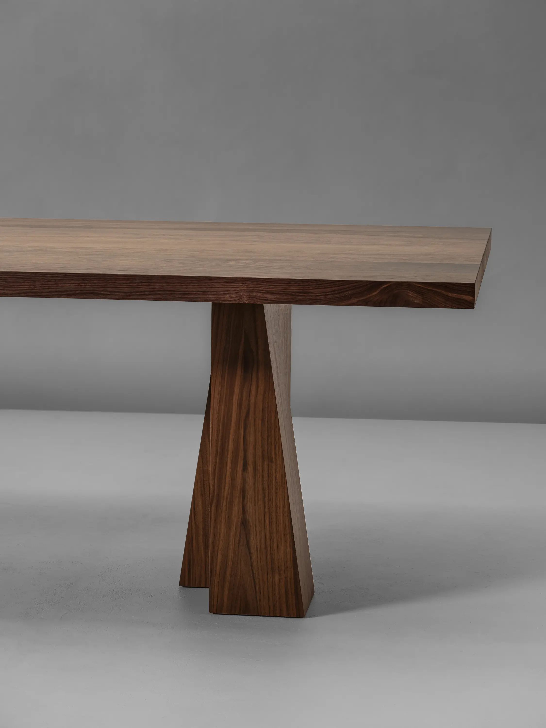 ELI DINING TABLE - Dining tables from Van Rossum | Architonic
